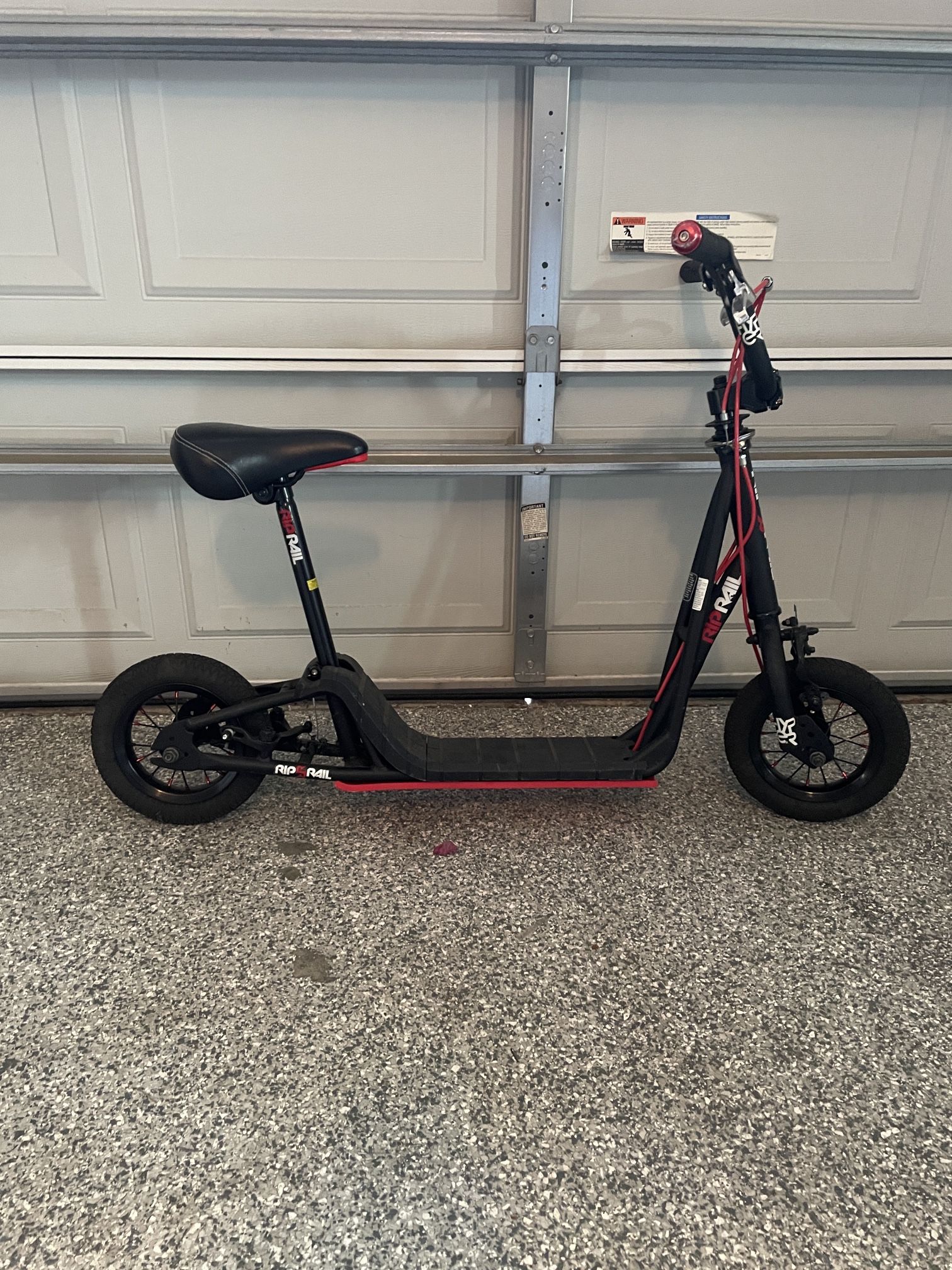 Hyper BMX Style Rip Rail Scooter for Sale in Rancho Cucamonga, CA - OfferUp