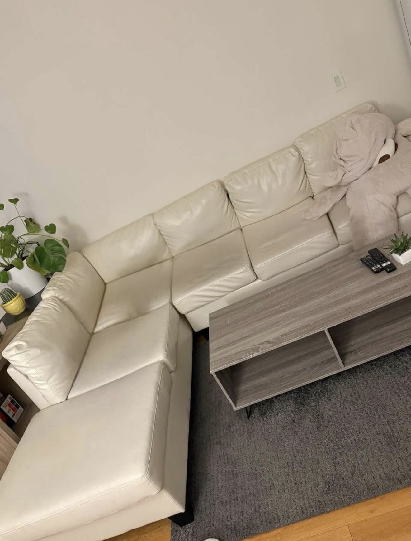 L-Shaped Cream Leather Sofa – Gently Used for Sale in Los Angeles, CA ...