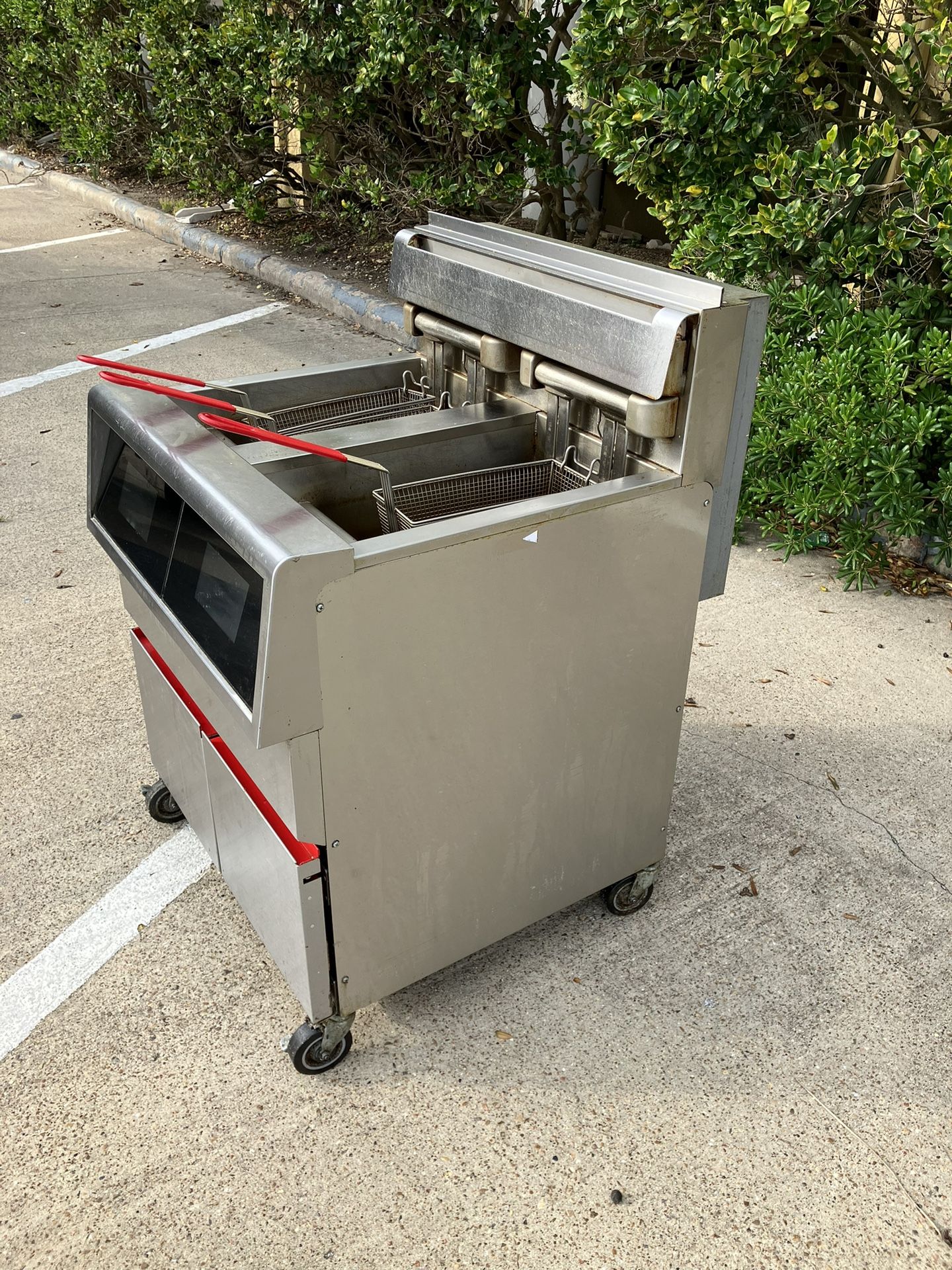 Henny Penny F5 Commercial Fryer for Sale in Lewisville, TX - OfferUp