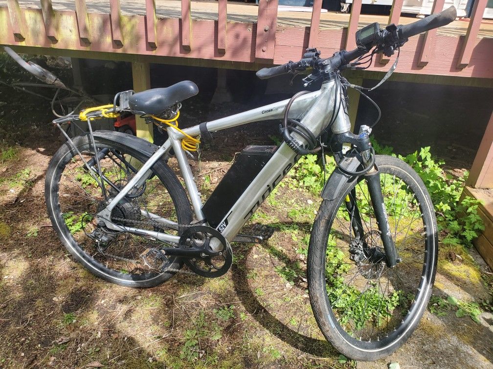 Juiced Cross X Current Specialy Modified Ebike for Sale in Shoreline ...