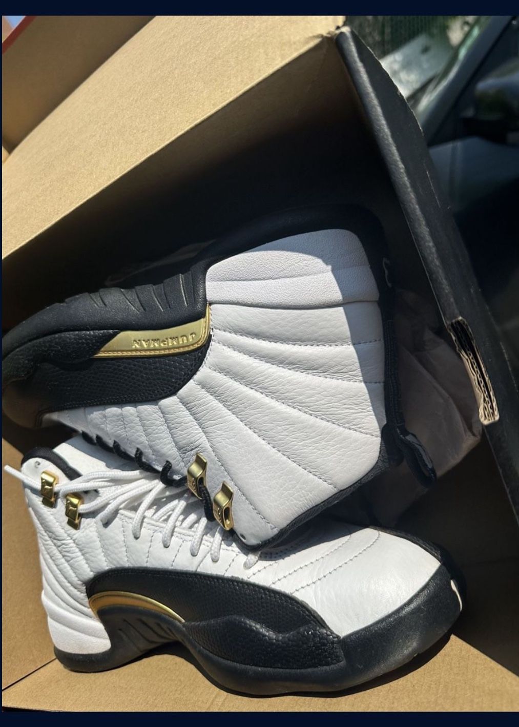 Taxi 12s 2022 Box