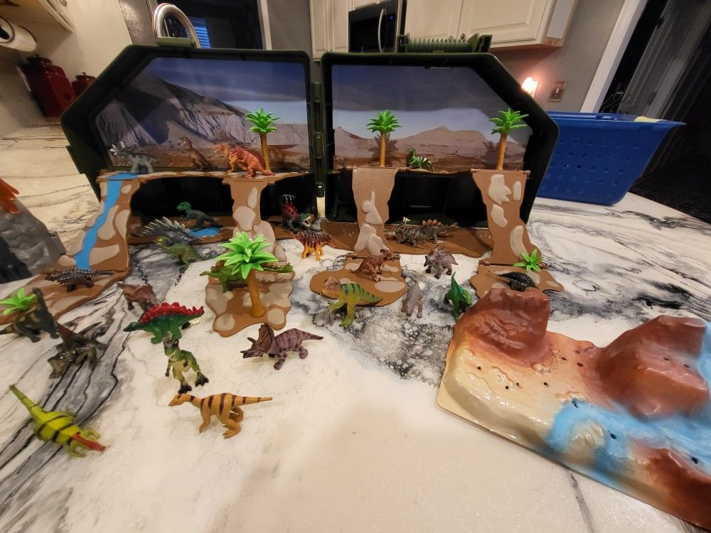 Animal Planet Micro Kingdom Toys