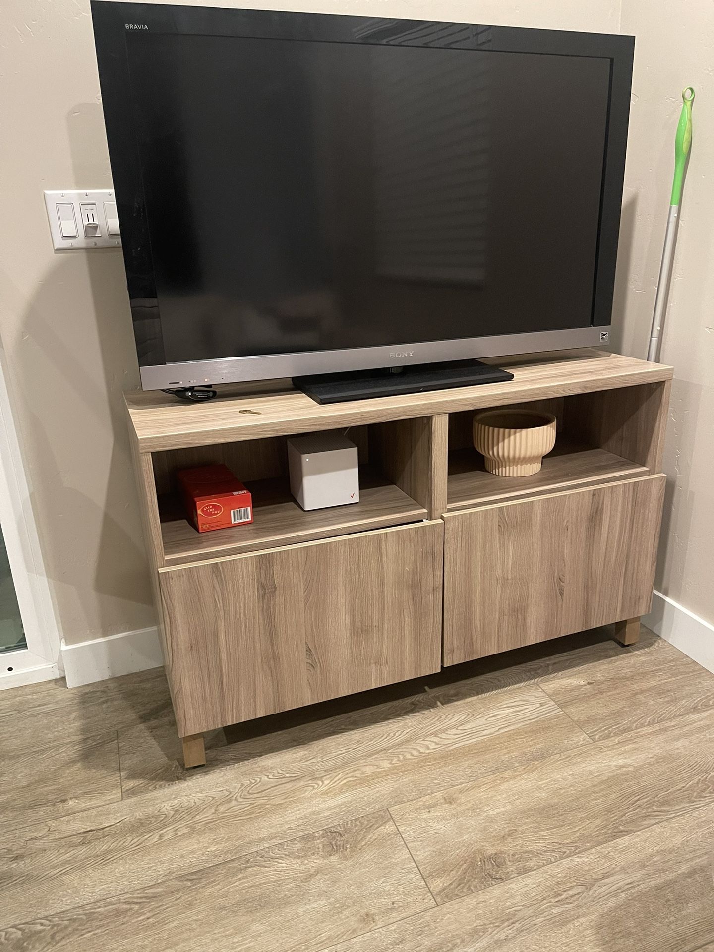 TV Media Console for Sale in San Diego, CA - OfferUp