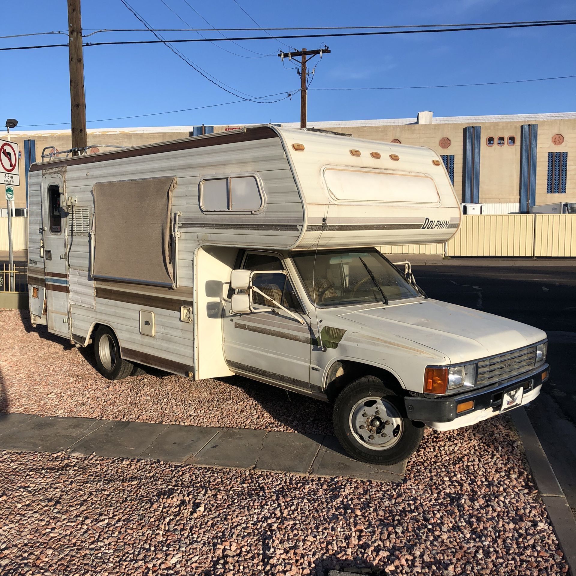 1986 Toyota Dolphin Camper RV for Sale in Phoenix, AZ - OfferUp
