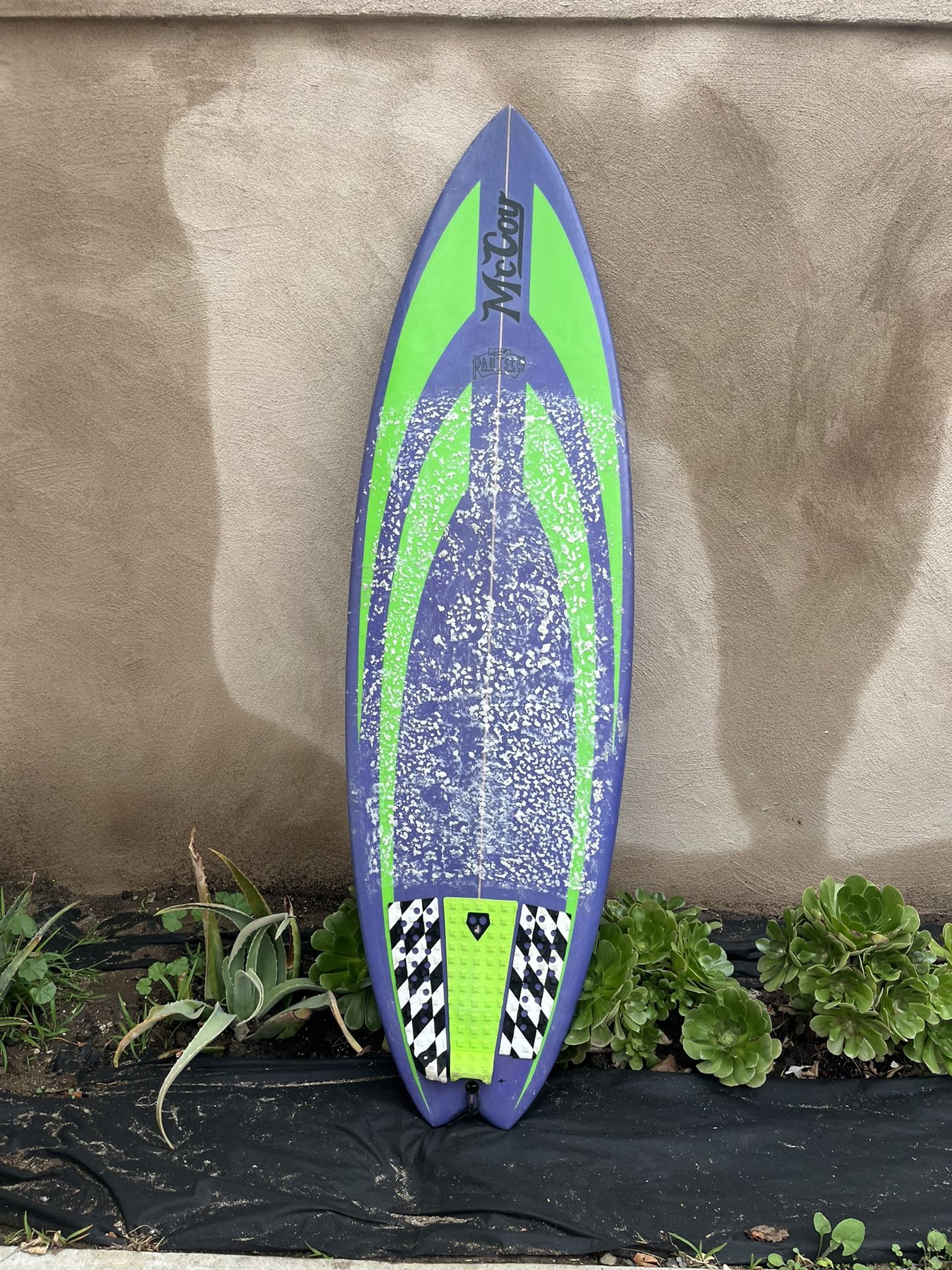 Greg Pautsch 5'10 surfboard for Sale in Escondido, CA - OfferUp