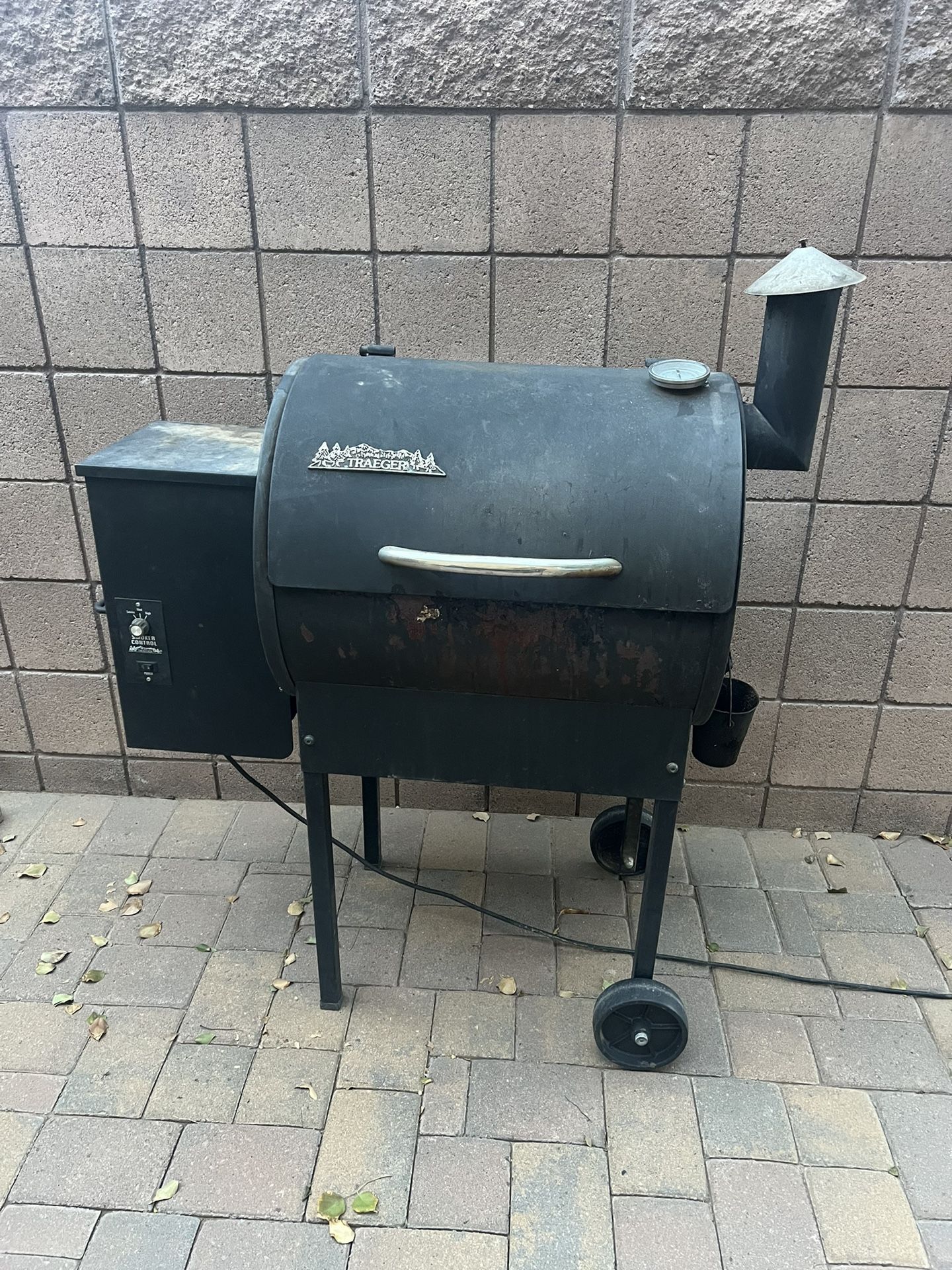 Traeger Smoker for Sale in Chandler, AZ - OfferUp