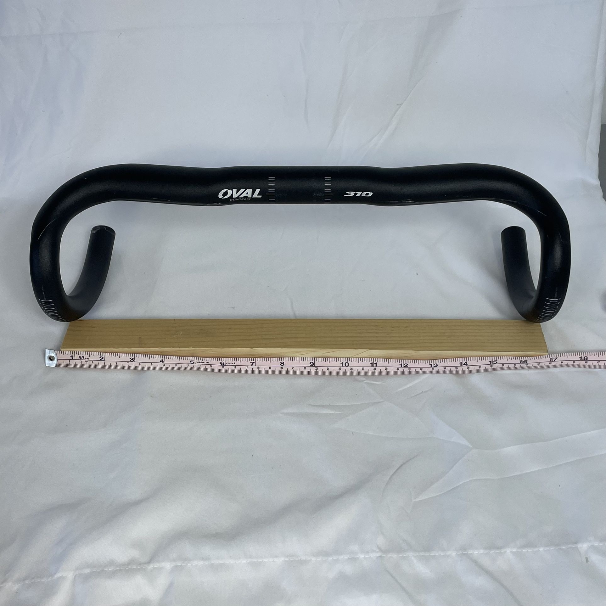 Oval Concepts 310 Aluminum Road Bicycle Handlebars Ergo bend 31.8 x 44 ...