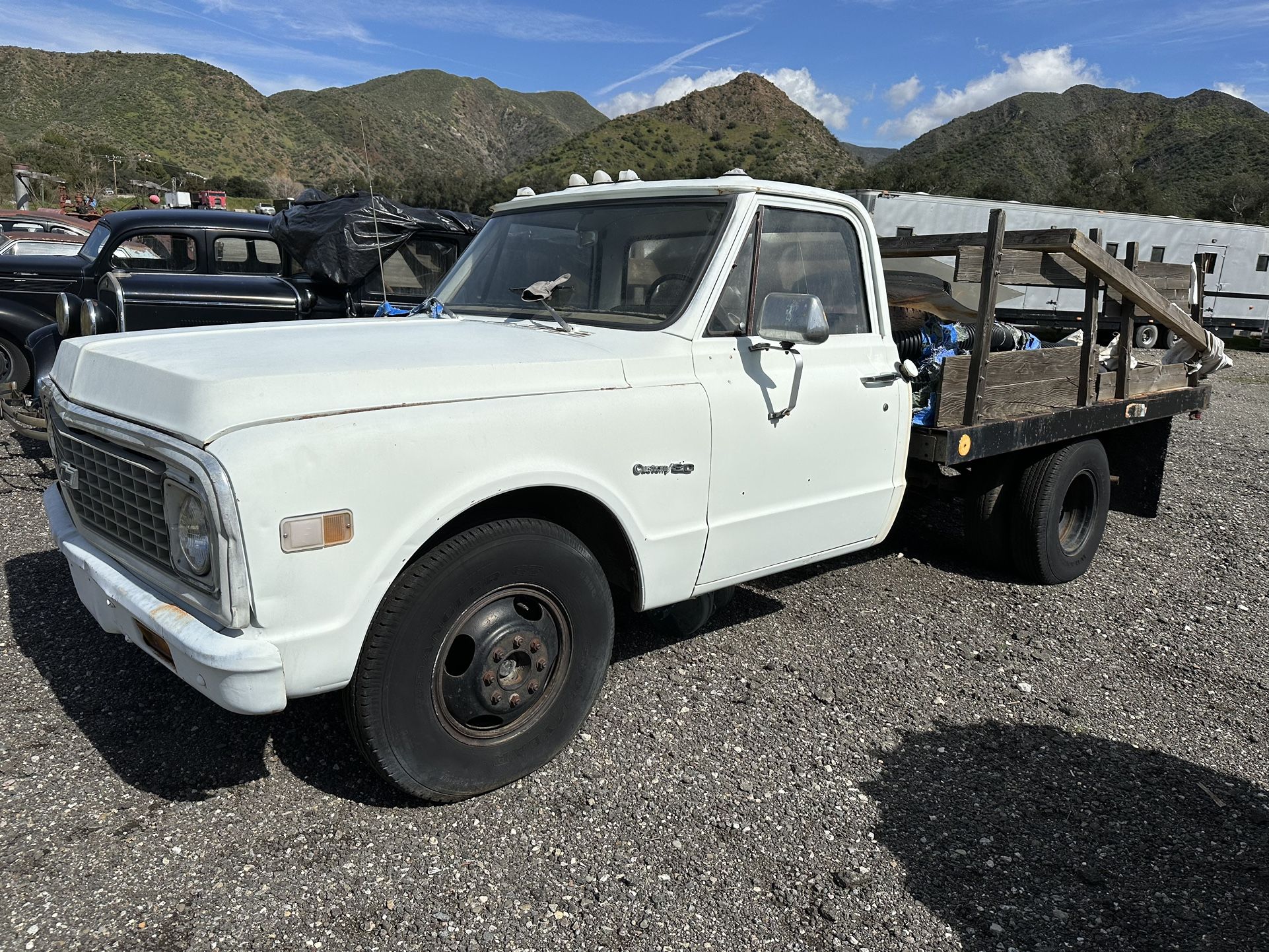 1971 Chevy C-30 Stakebed for Sale in Castaic, CA - OfferUp
