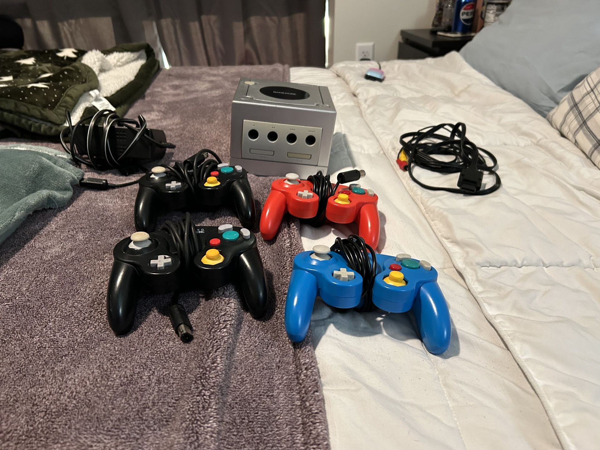 Nintendo GameCube With Metroid Prime for Sale in Renton, WA - OfferUp
