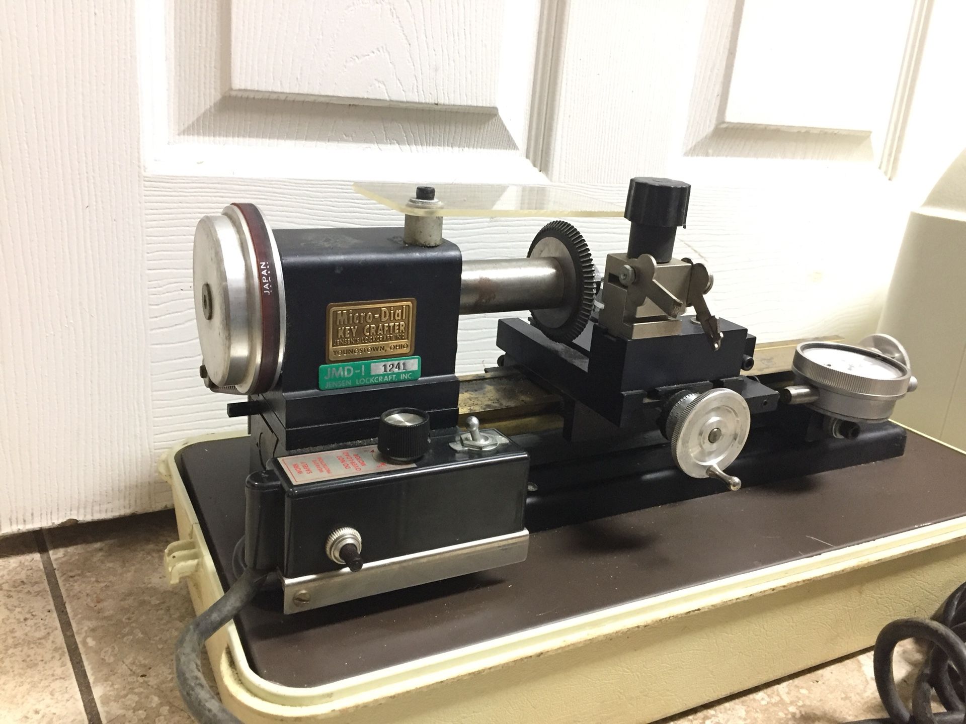 Jensen Lockcraft Inc Micro-Dial Key Crafter, model #JMD-I 1241 for Sale in Arlington, TX - OfferUp