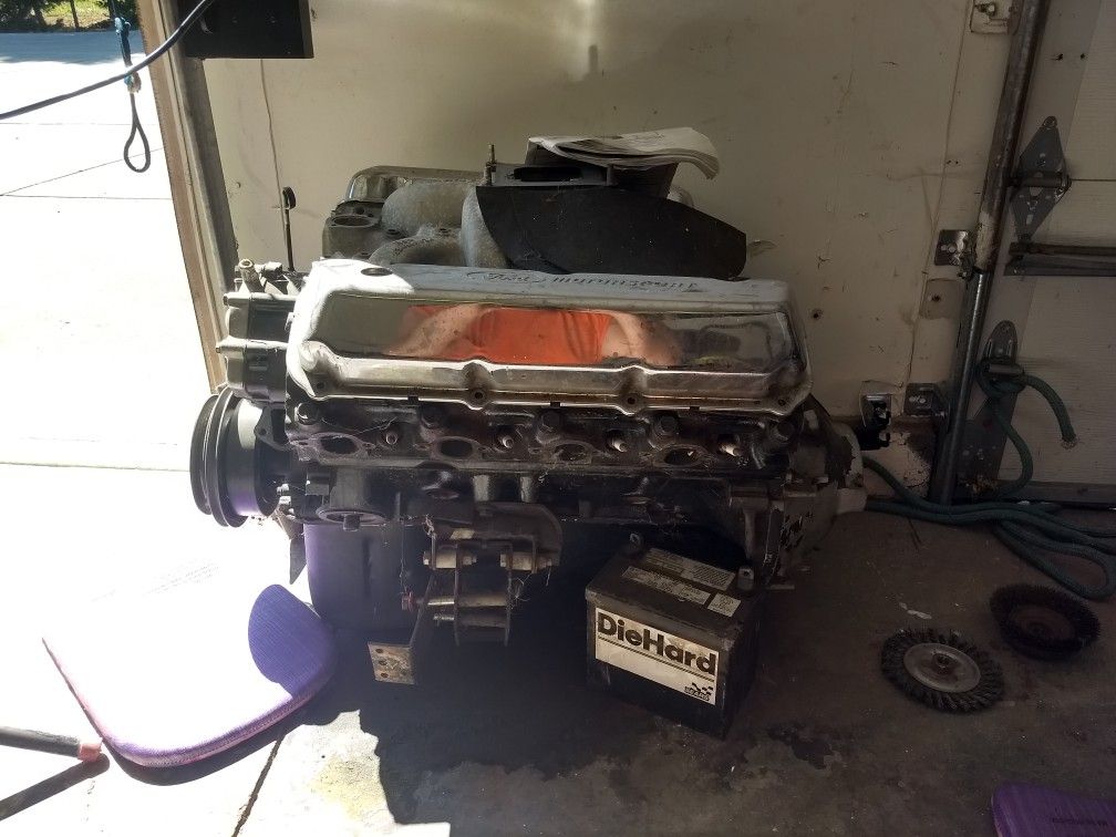 Ford 460 Marine Engine