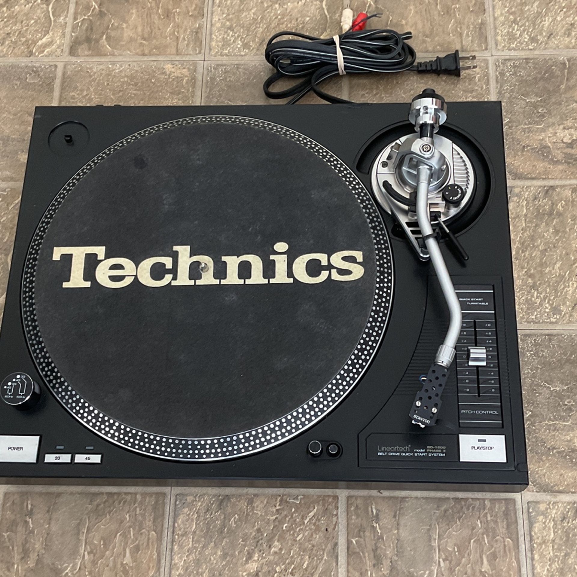Lineartech Turntable for Sale in San Antonio, TX - OfferUp