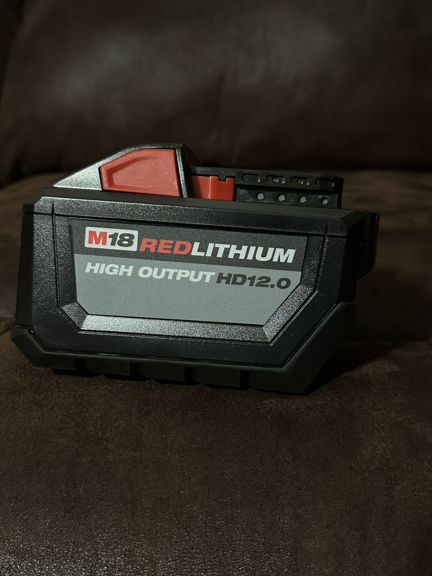 Milwaukee M18 12ah High Output Battery for Sale in Inman, SC - OfferUp