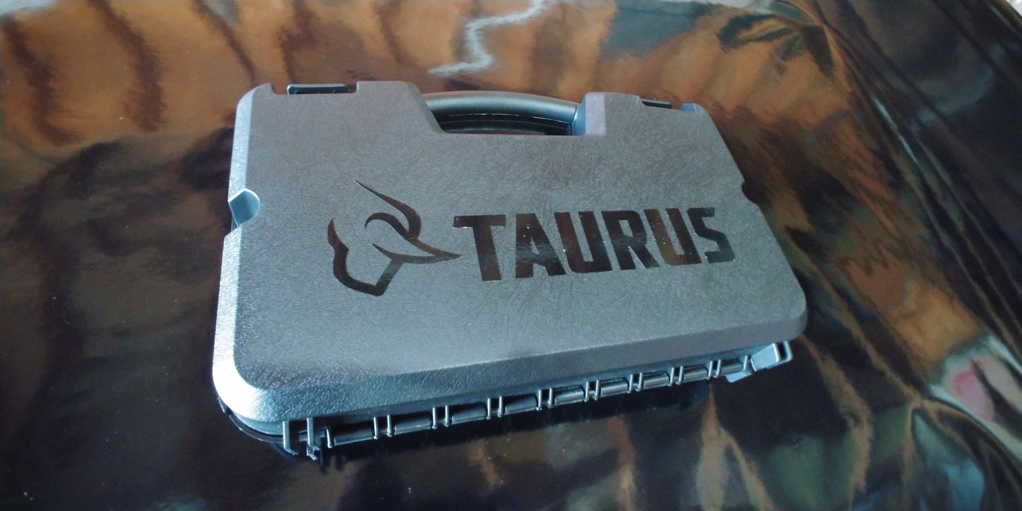 Custom hard single pistol case Taurus G2C for Sale in Frankfort, IL ...