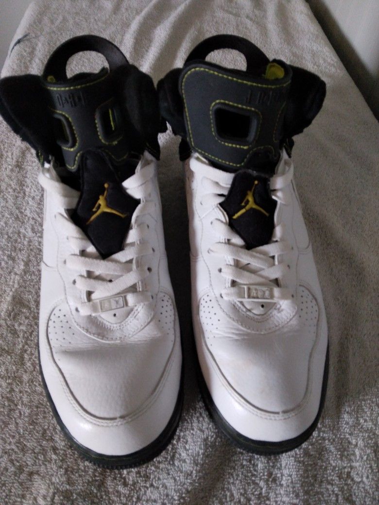 AJF Air Jordan And Air Force 1 Men's Size 10.5 for Sale in Nashville ...