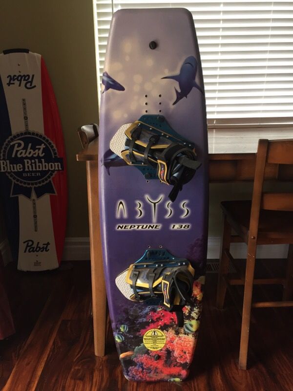 Wakeboard: Neptune Abyss 138 for Sale in Centralia, WA - OfferUp