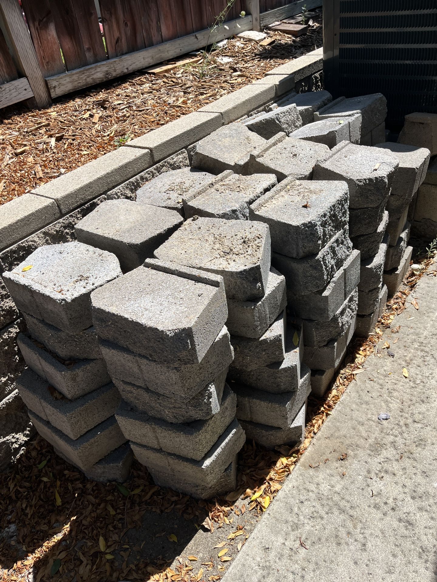 FREE Retaining Wall Blocks for Sale in Laguna Hills, CA - OfferUp