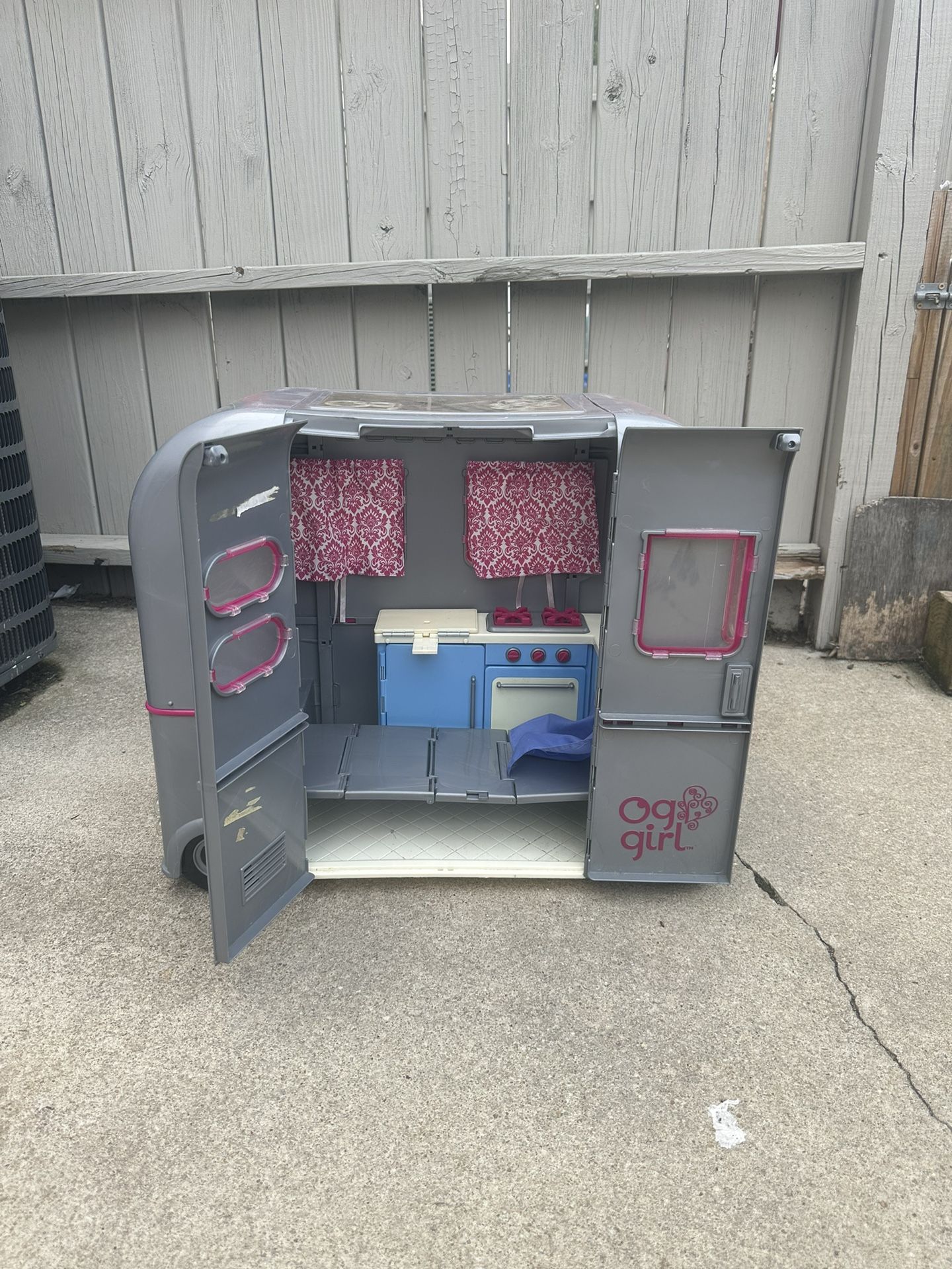 Og RV Camper for Sale in Angier, NC - OfferUp