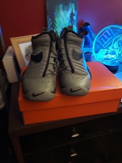 Dennis Rodman Worm Shoes