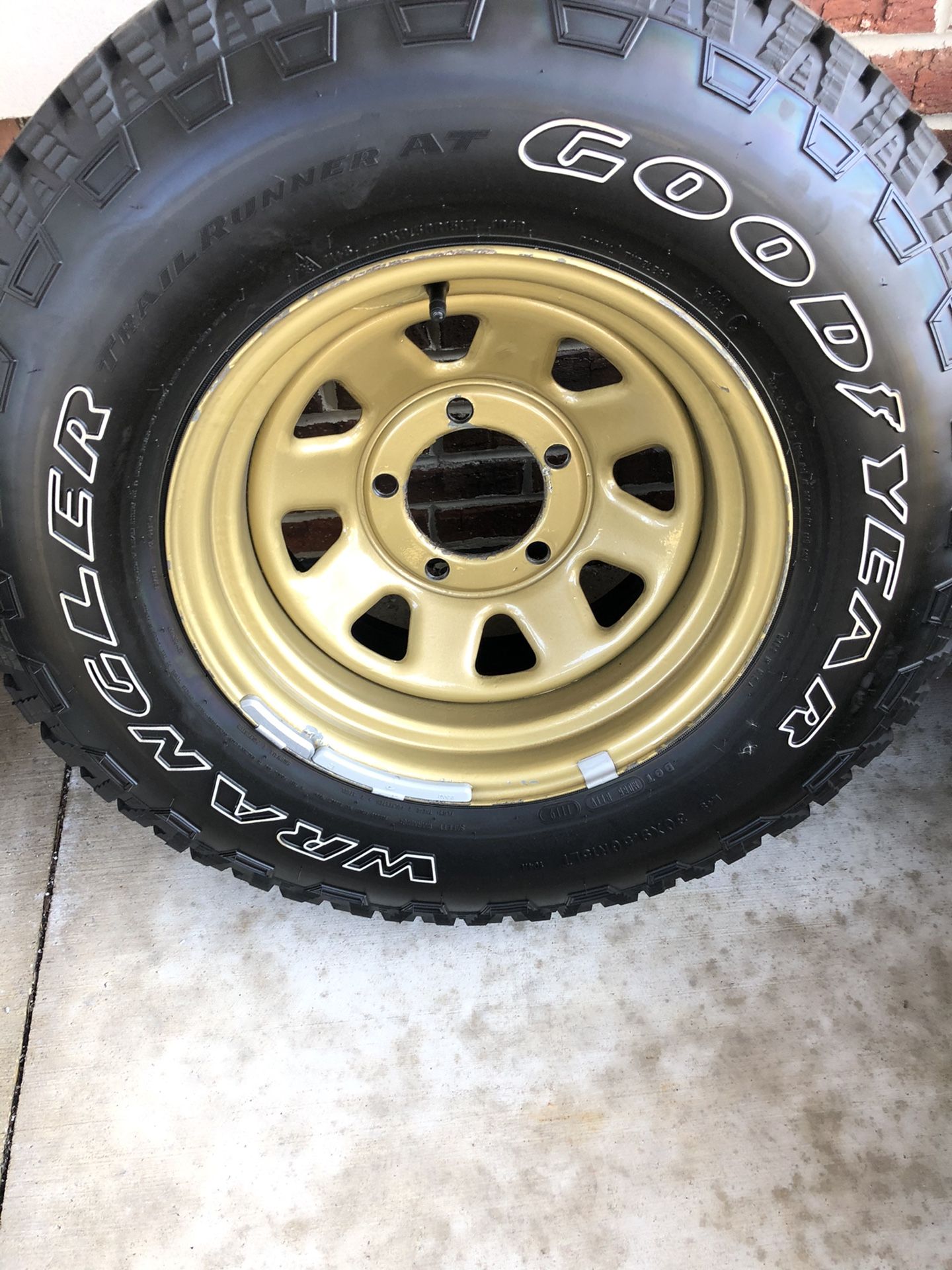 Genuine Jeep CJ Wagon Wheels & Tires, 15x8 for Sale in Vernon Hills, IL ...