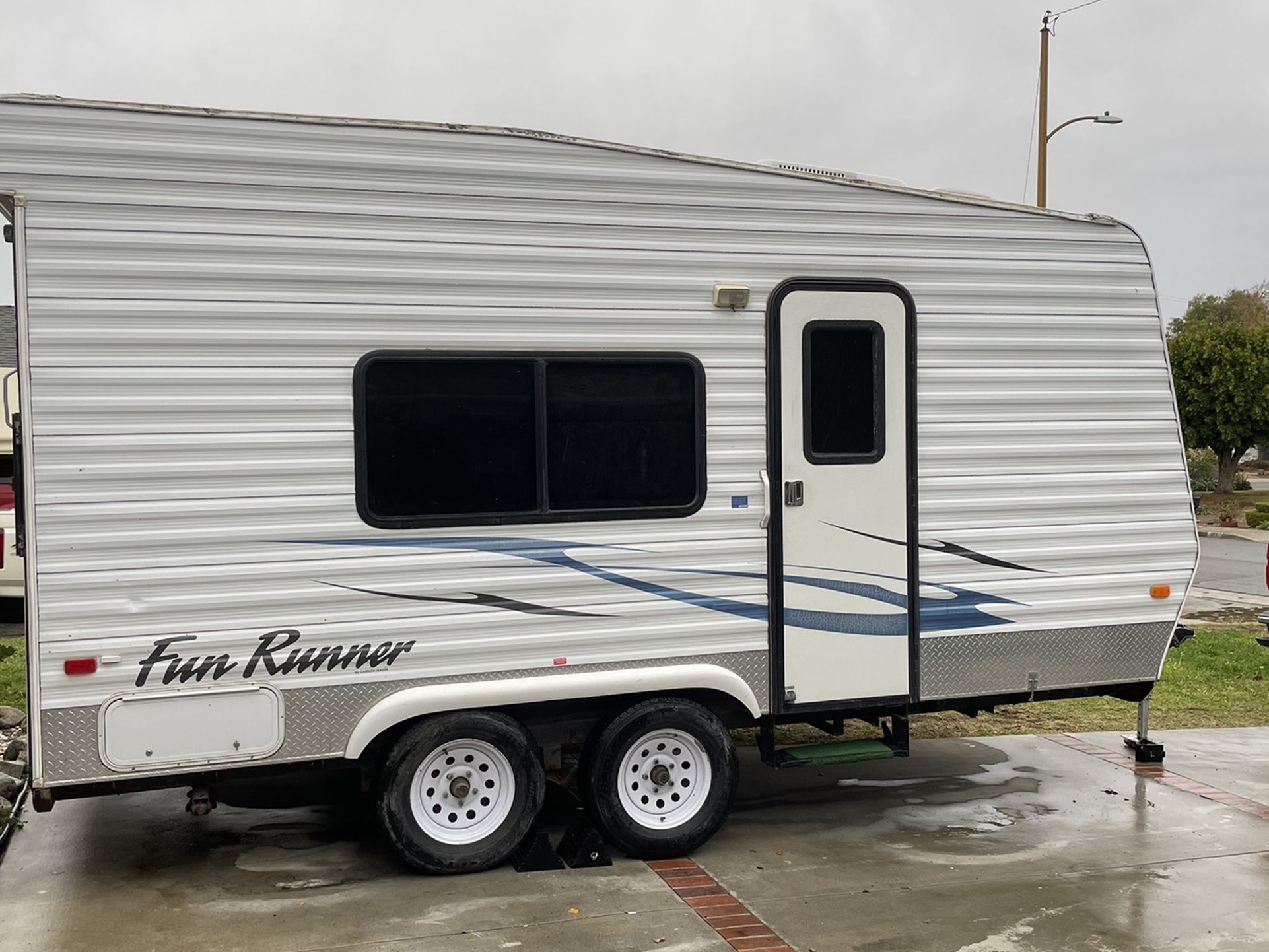 2007 Carson trailer Fun runner for Sale in Claremont, CA - OfferUp