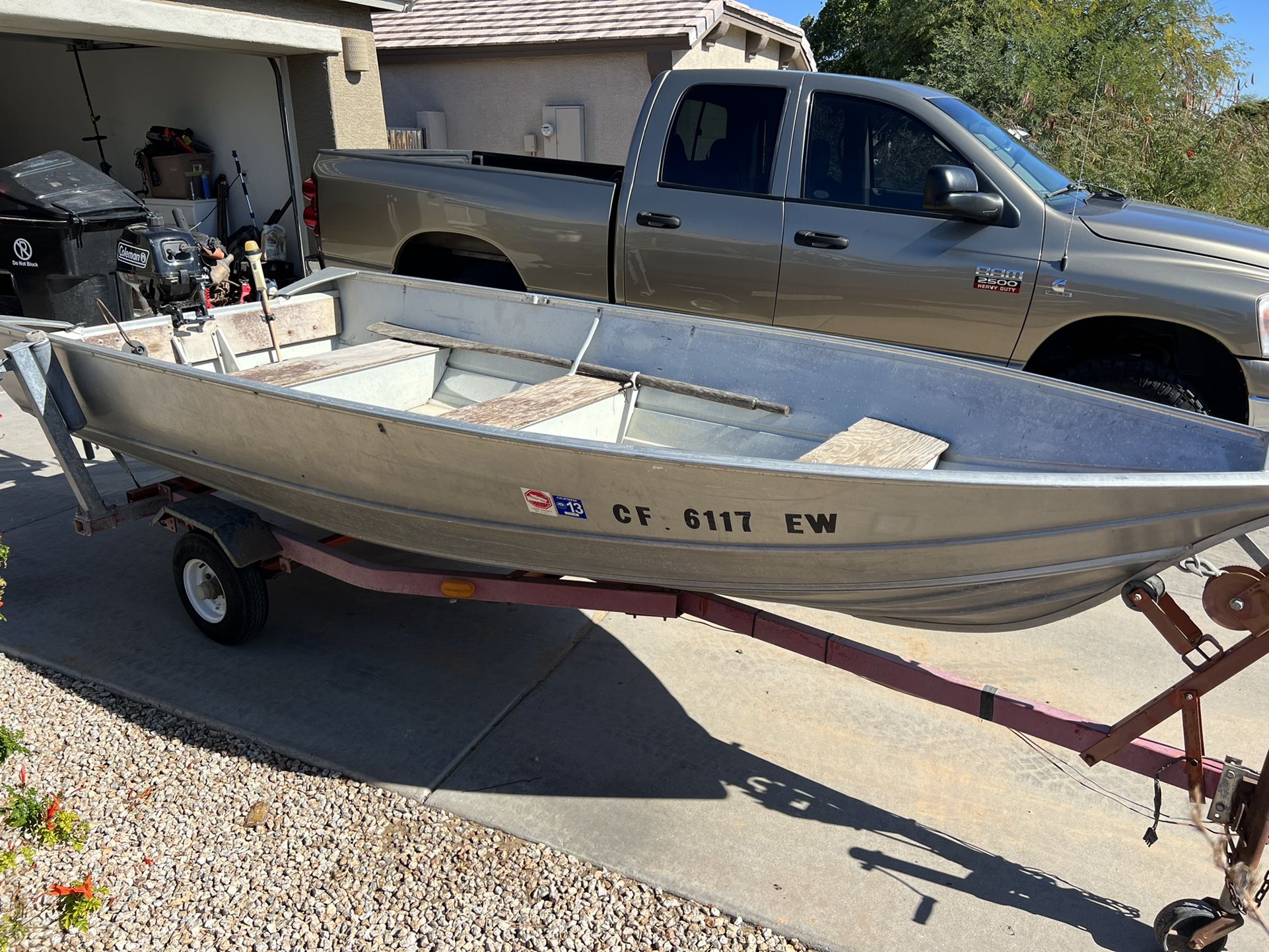 14 Foot Gregor Aluminum Boat for Sale in Sun City, AZ - OfferUp
