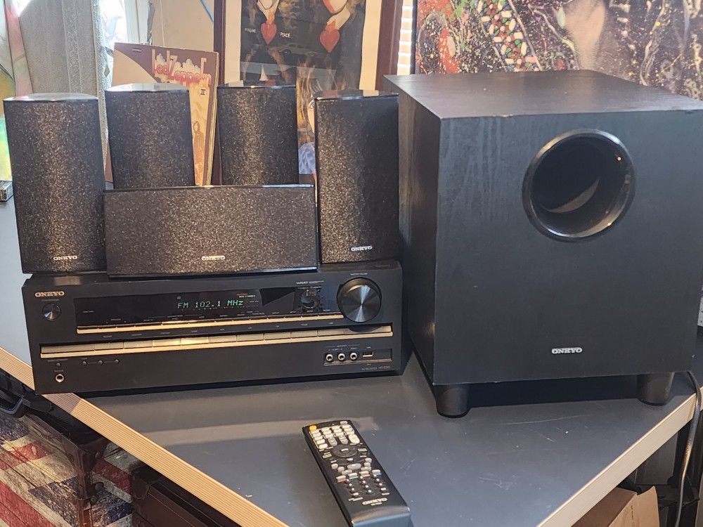 Onkyo Receiver HT-R391 With Remote 5.1 Subwoofer,SOUNDS AWESOME!! for ...