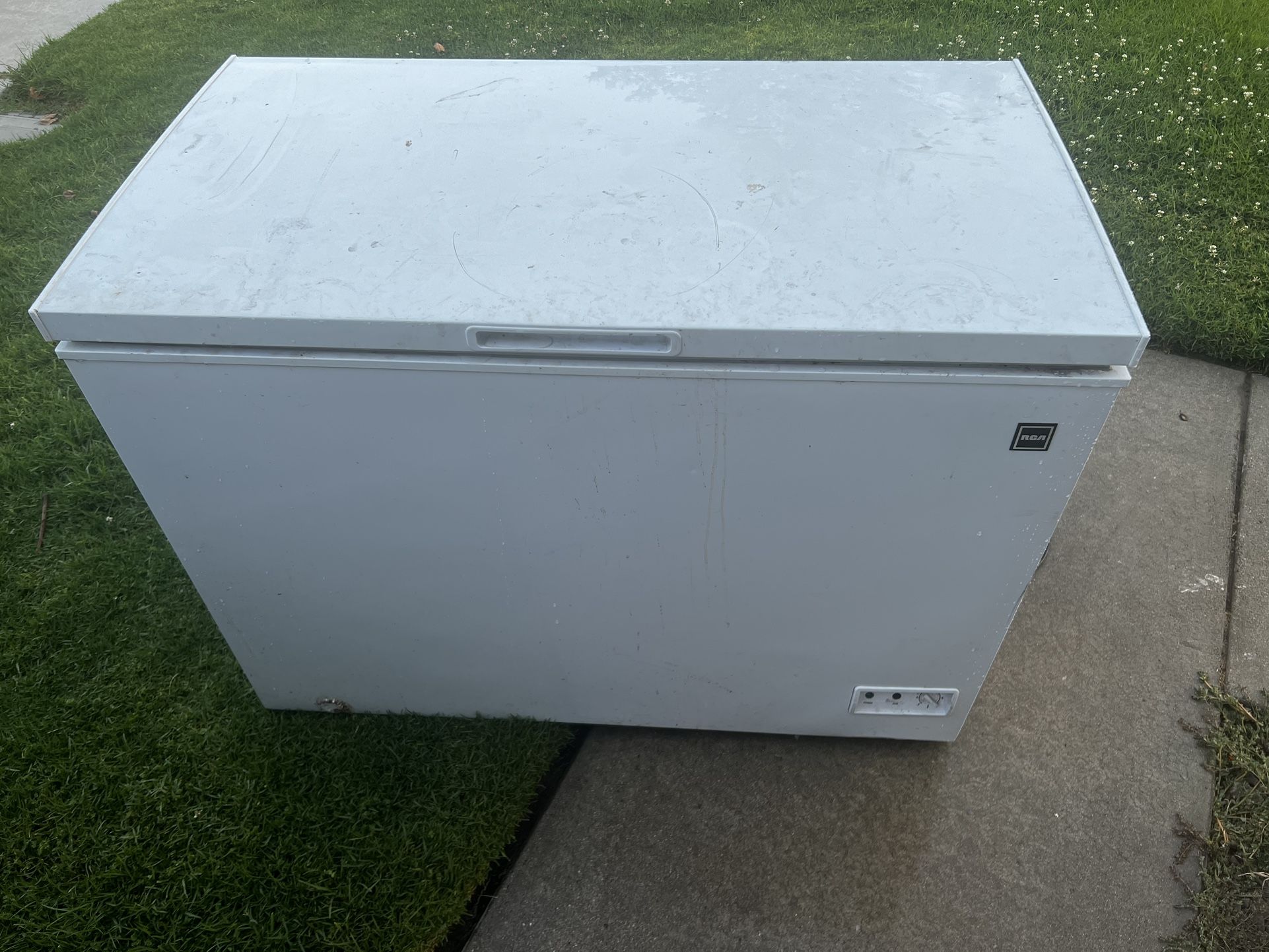 Deep Freezer for Sale in Hemet, CA - OfferUp