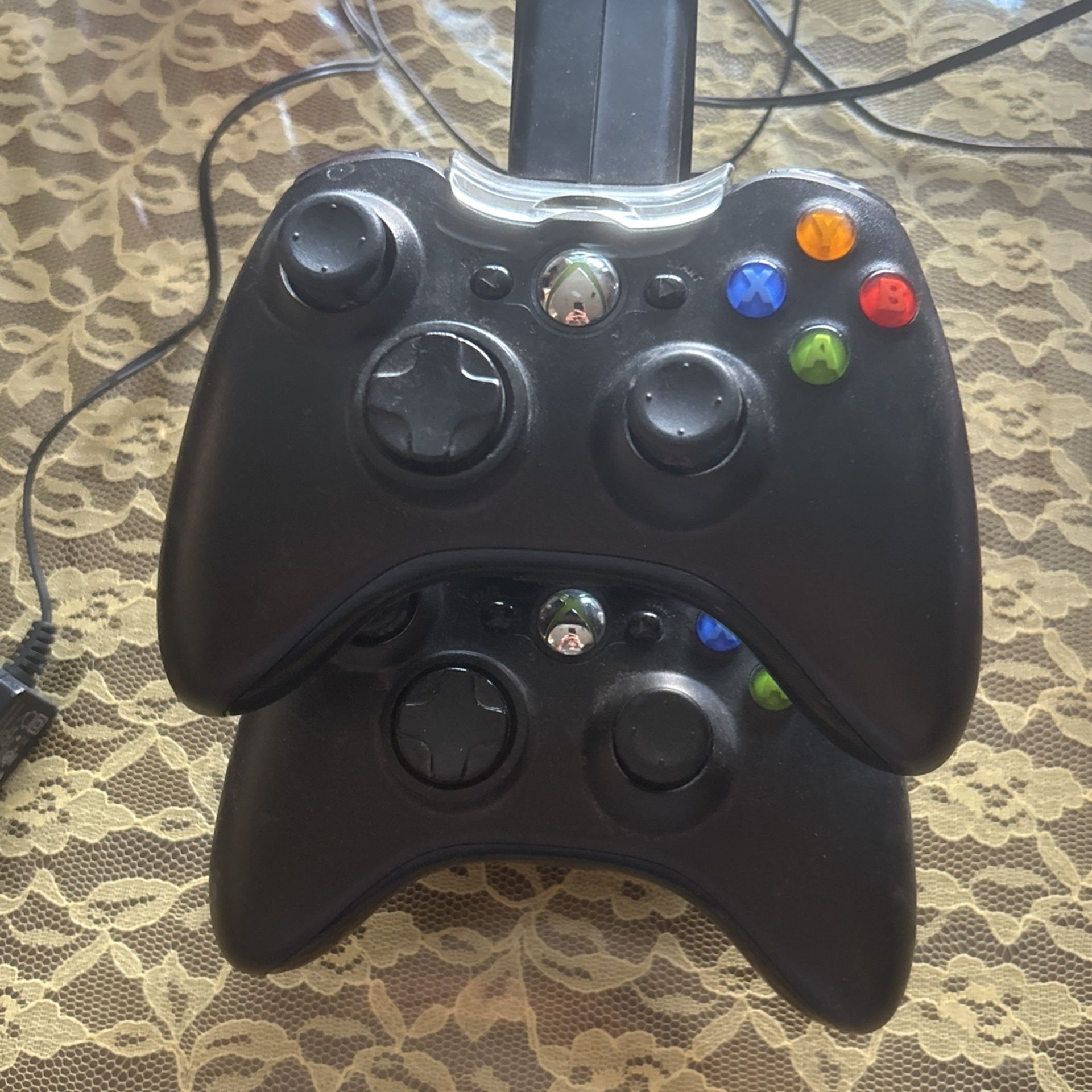 Xbox 360 Controllers With Batteries And Charger 2 Remotes for Sale in ...