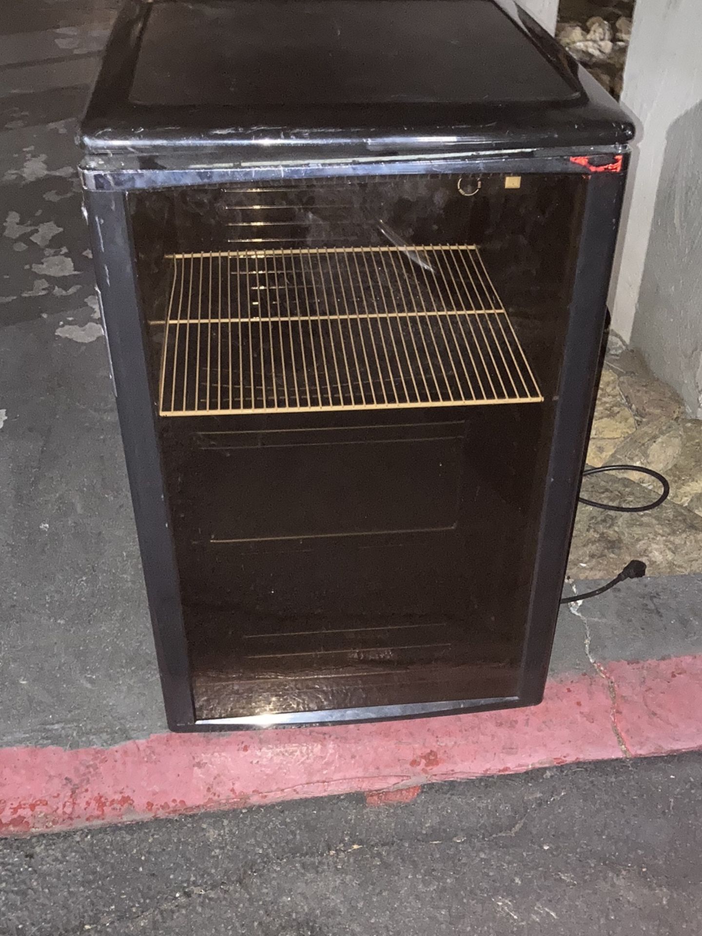 Mini Fridge Price Is For Today Only for Sale in Phoenix, AZ - OfferUp