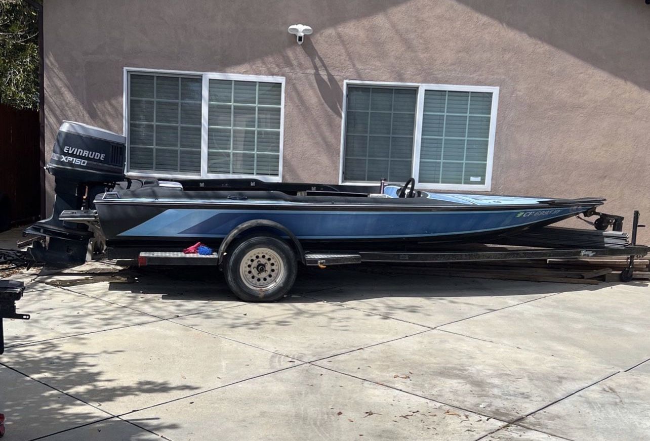 1988 COMMANDER 18’ Ski Boat for Sale in Los Angeles, CA - OfferUp
