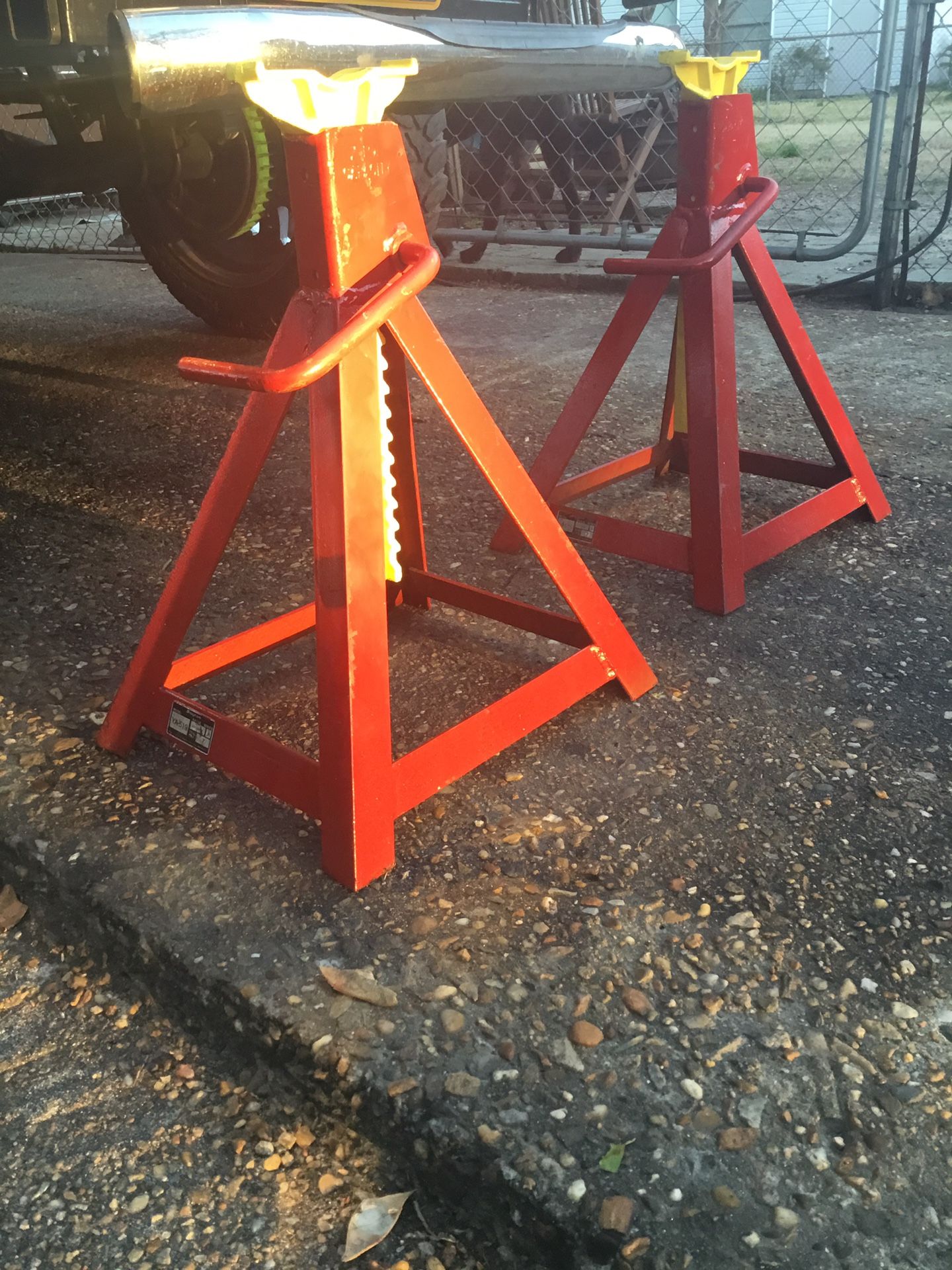 Snap On Jack Stands 7 ton for Sale in Norfolk, VA - OfferUp