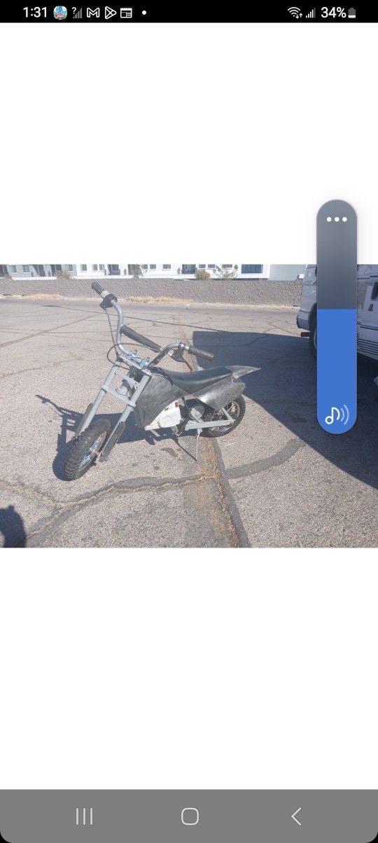 Razor Mini Electric Dirt bike for Sale in Las Vegas, NV - OfferUp