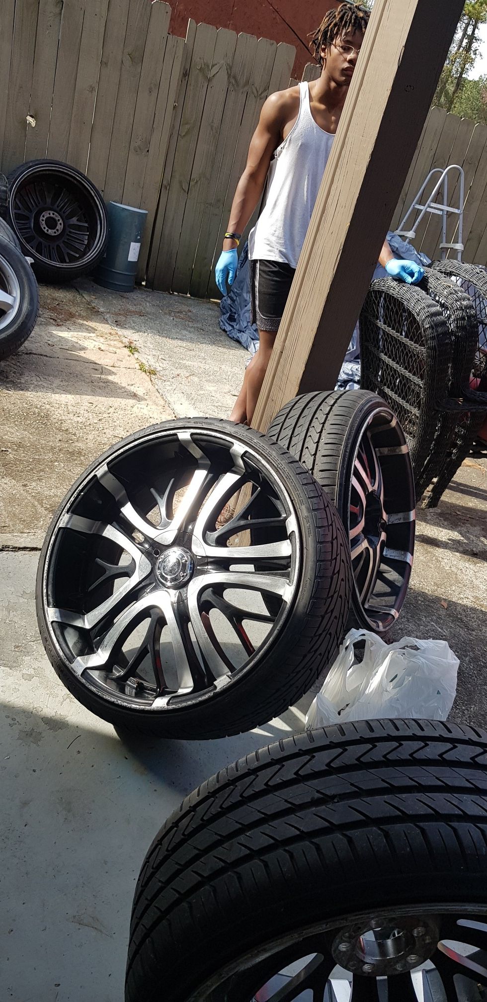 24s 24 inch rims Universal 5x5=5x127 & 5x120=5x4.75 like new tires 245 ...