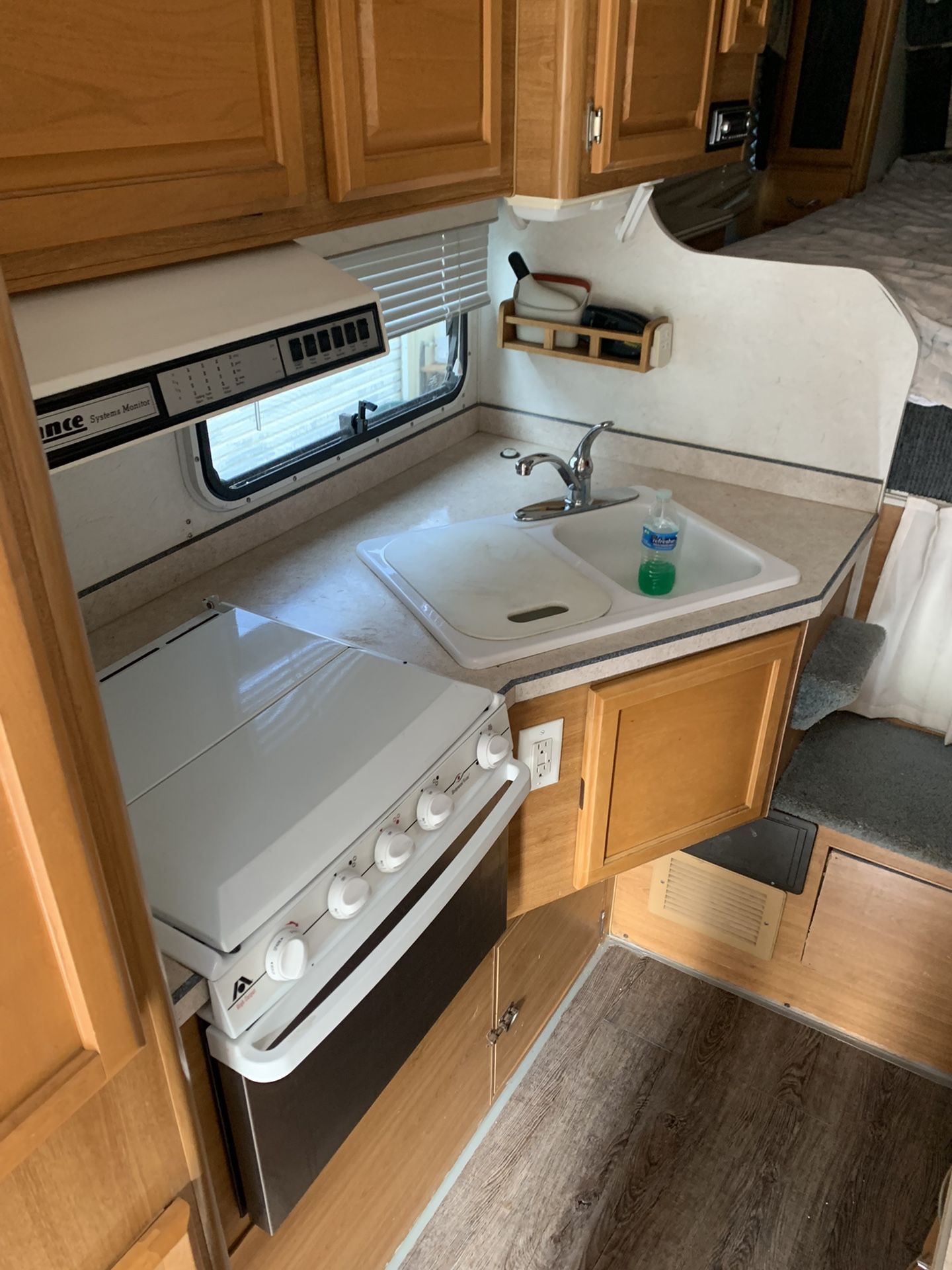 2004 Lance 1030 for Sale in Vista, CA - OfferUp