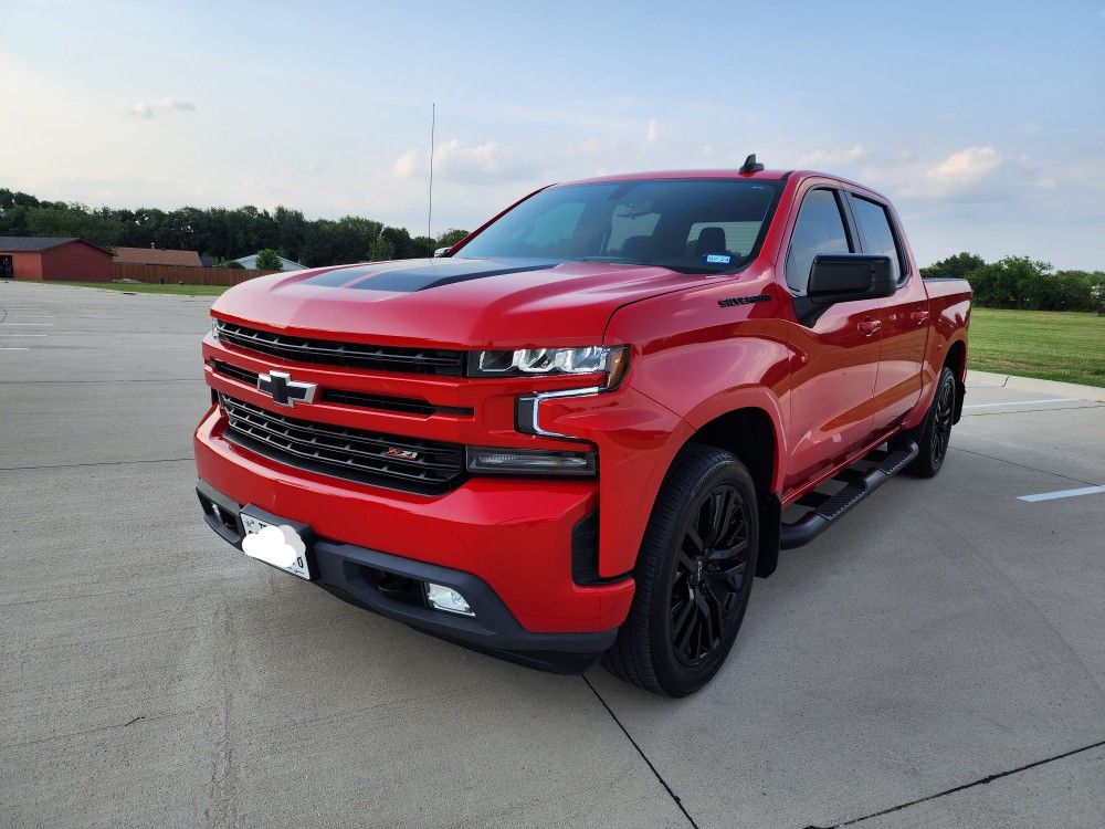 2021 Chevrolet Silverado for Sale in Grand Prairie, TX - OfferUp