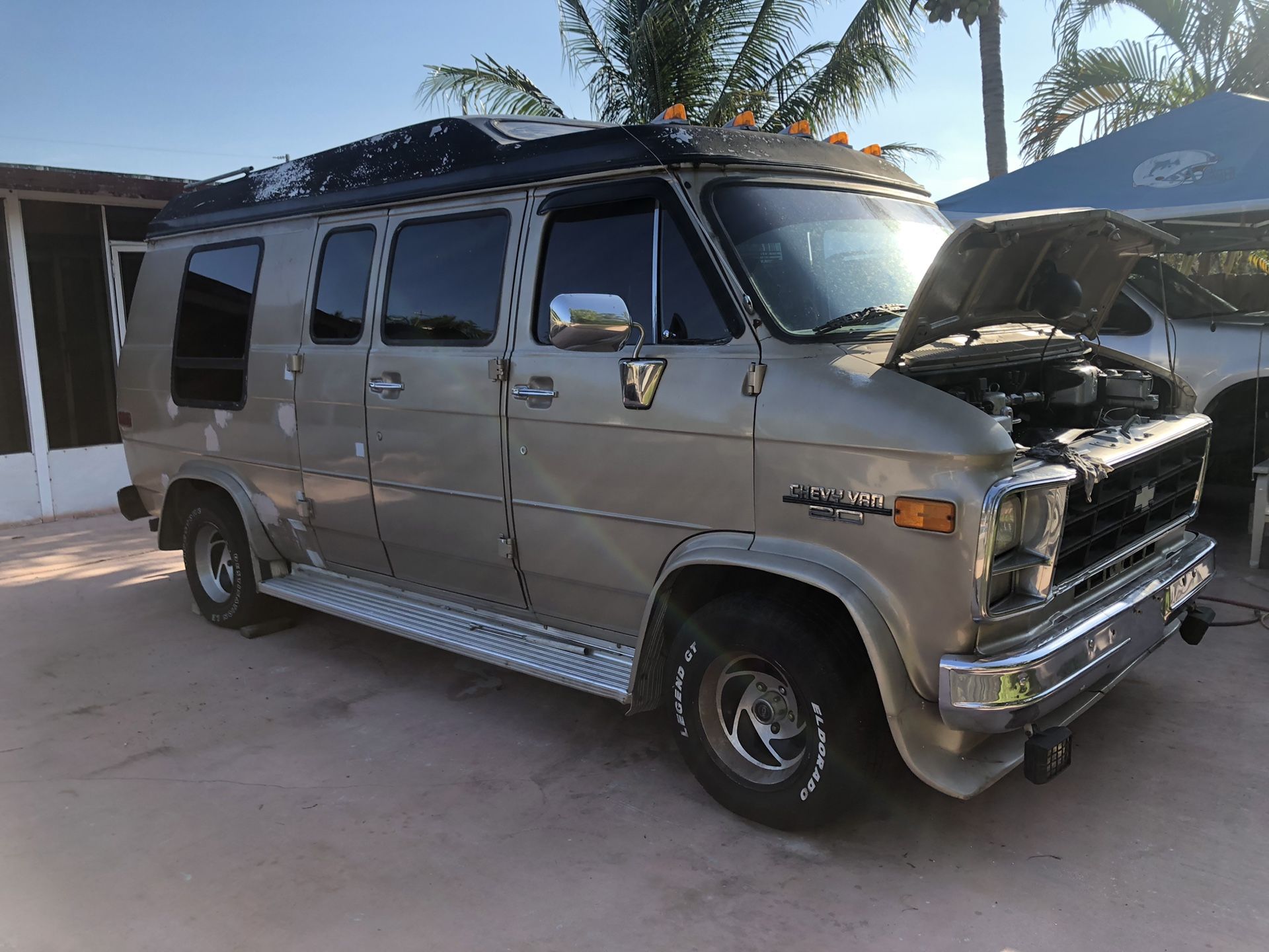 1989 Chevy van g20 for Sale in Miami Gardens, FL - OfferUp