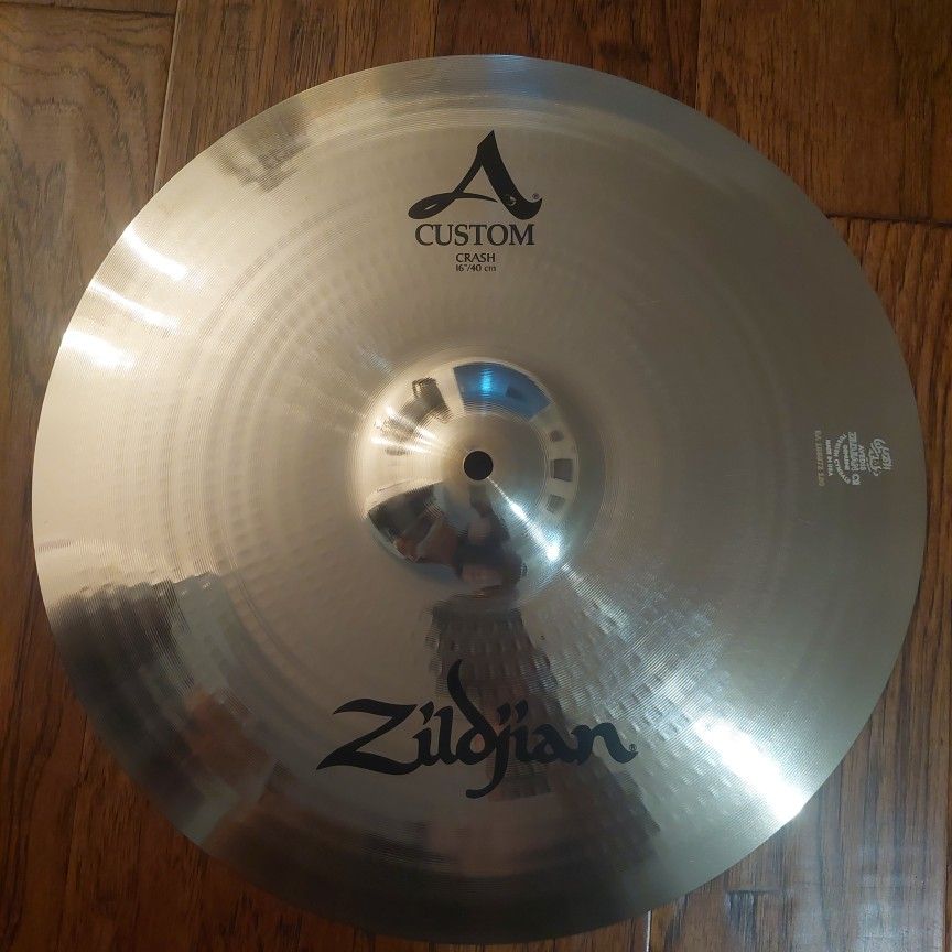 Zildjian A Custom Crash Cymbal 16" **Located In Upland** for Sale in ...