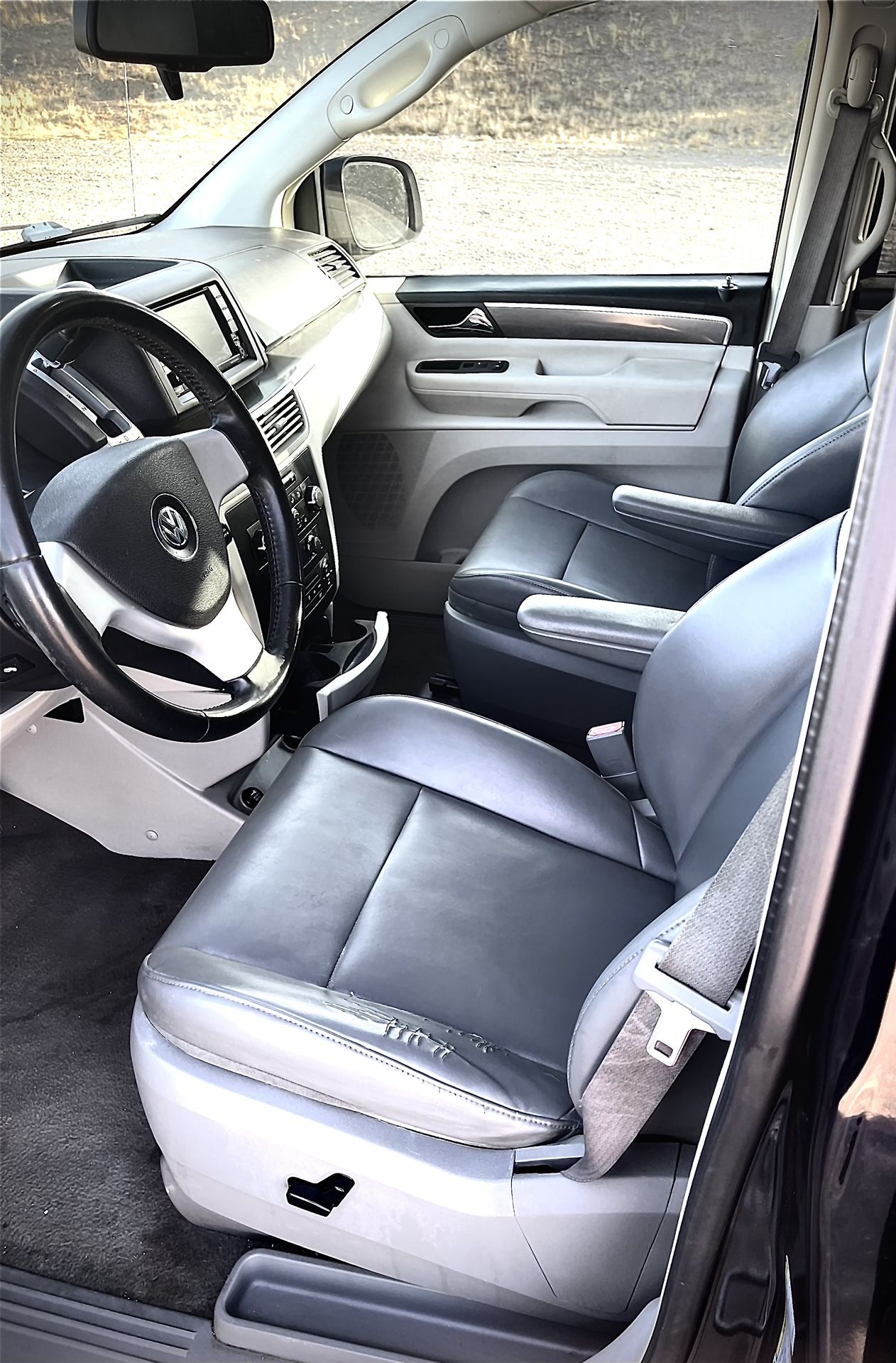 2010 Volkswagen Routan for Sale in Wickenburg, AZ - OfferUp