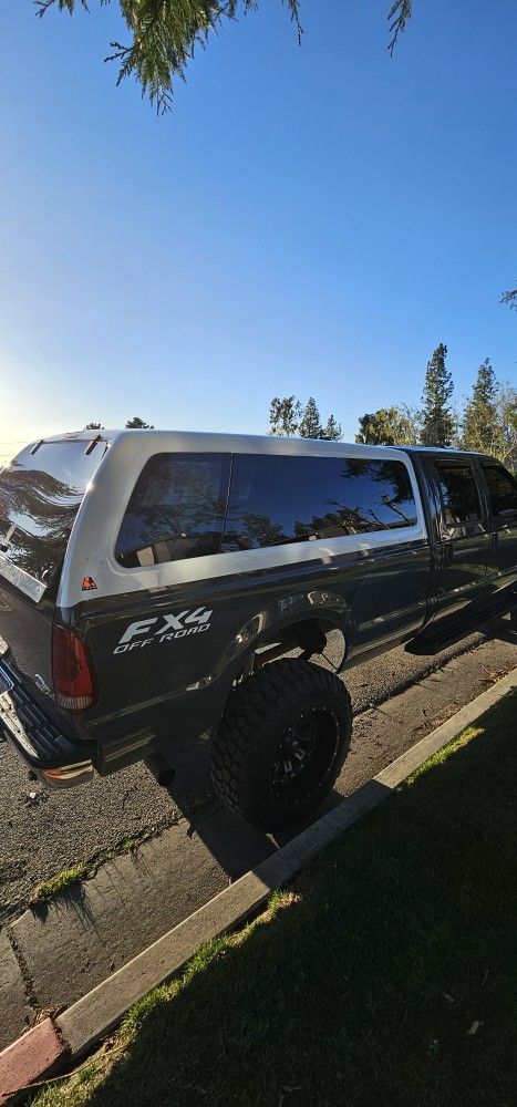 Camper Shell Ford F250 F350 8ft Long Bed for Sale in Redlands, CA - OfferUp