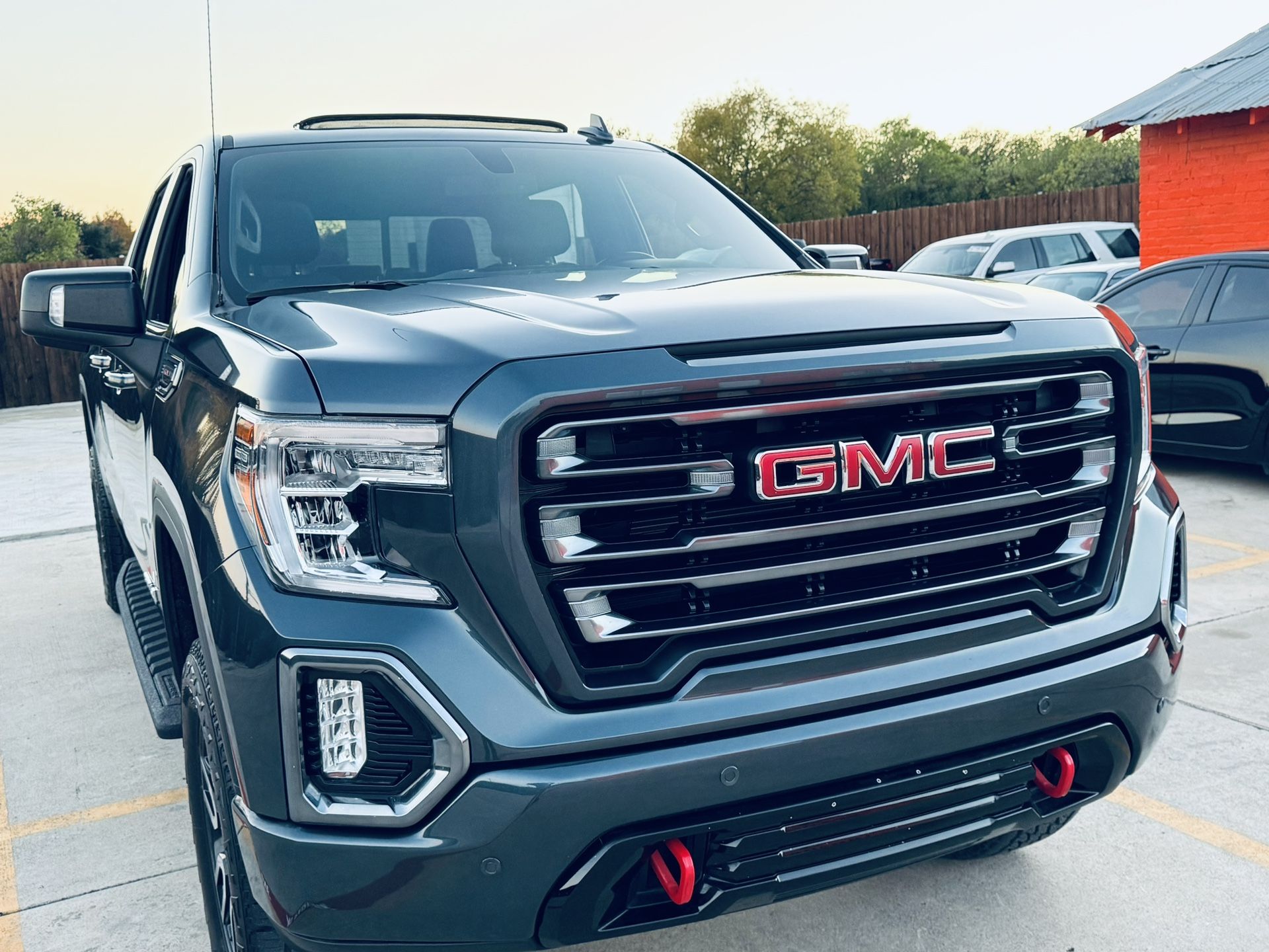 GMC SIERRA AT4 2022 for Sale in Dallas, TX - OfferUp