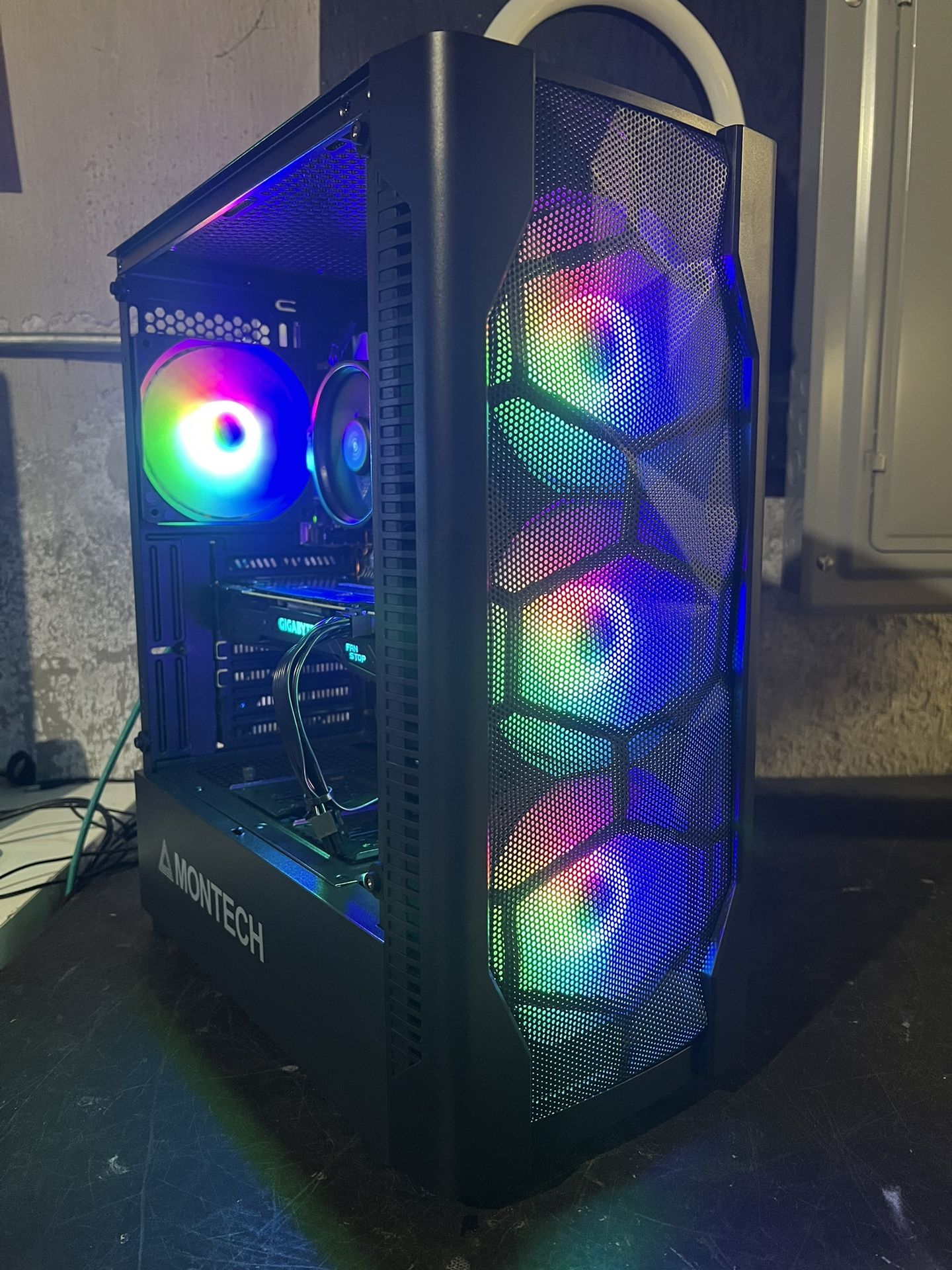 Montech X1 Gaming PC 2. for Sale in Naugatuck, CT - OfferUp