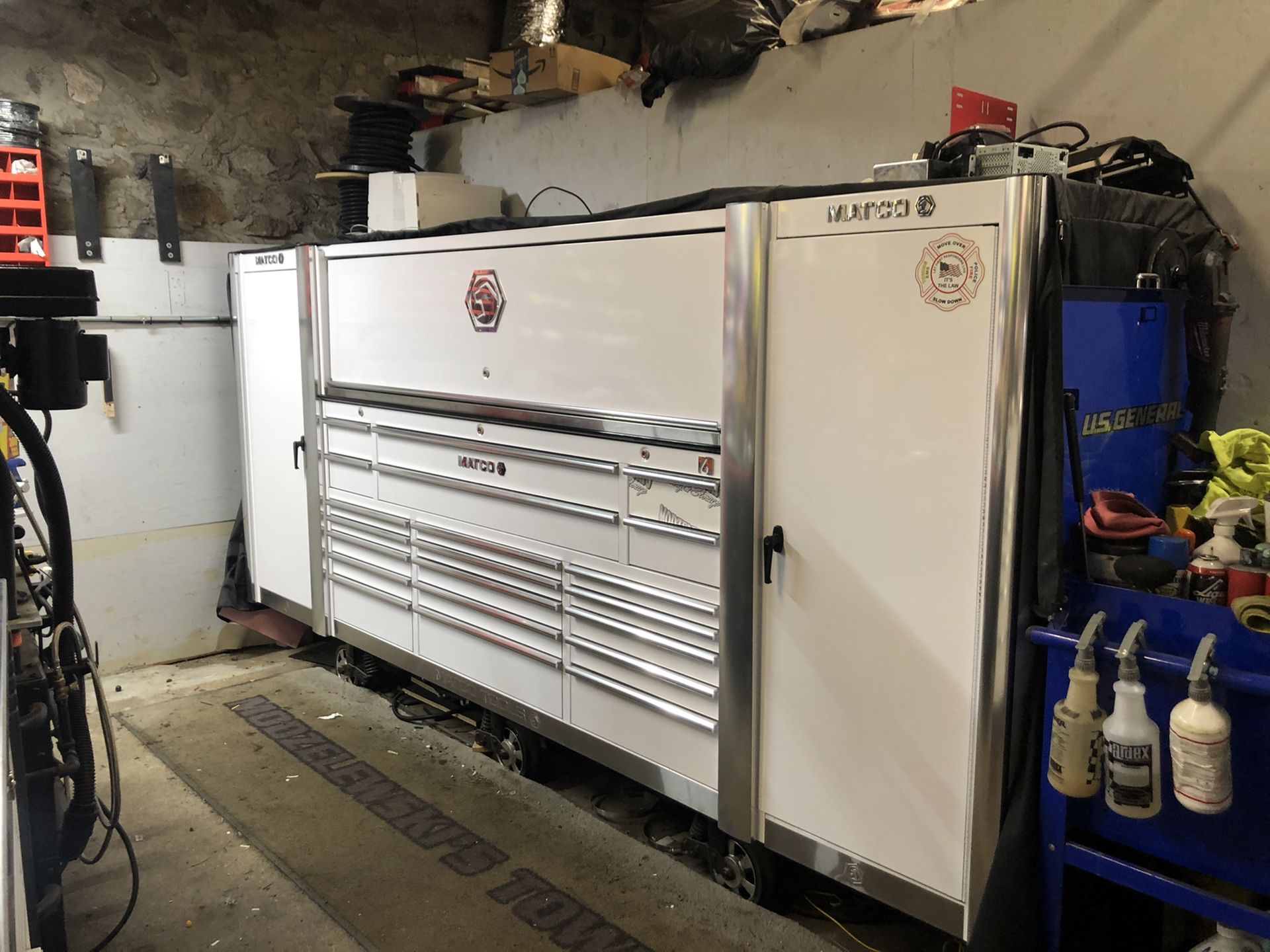 Matco 6 series tool box for Sale in Danbury, CT - OfferUp