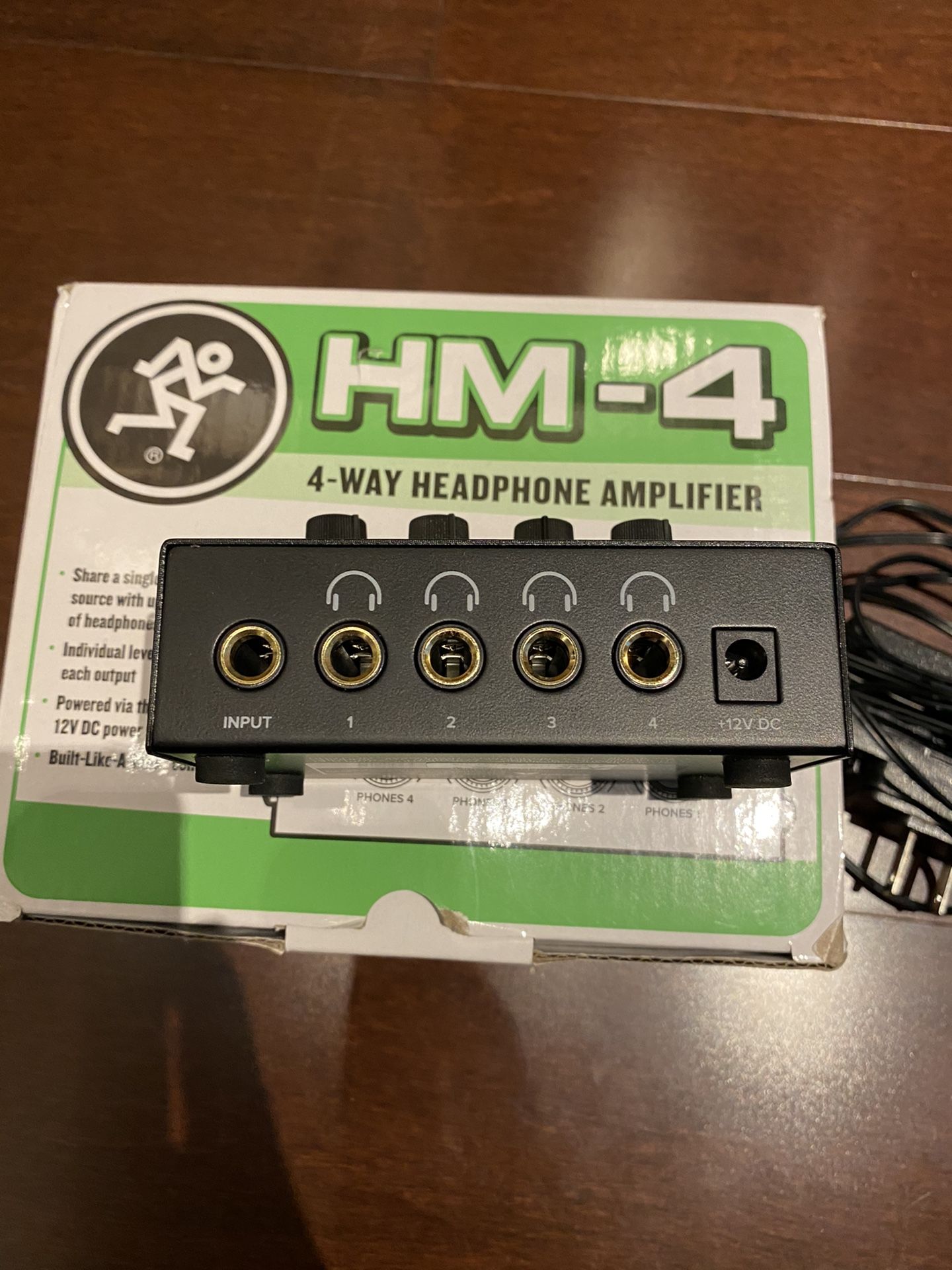 Mackie HM-4 Headphone Amp for Sale in Seattle, WA - OfferUp