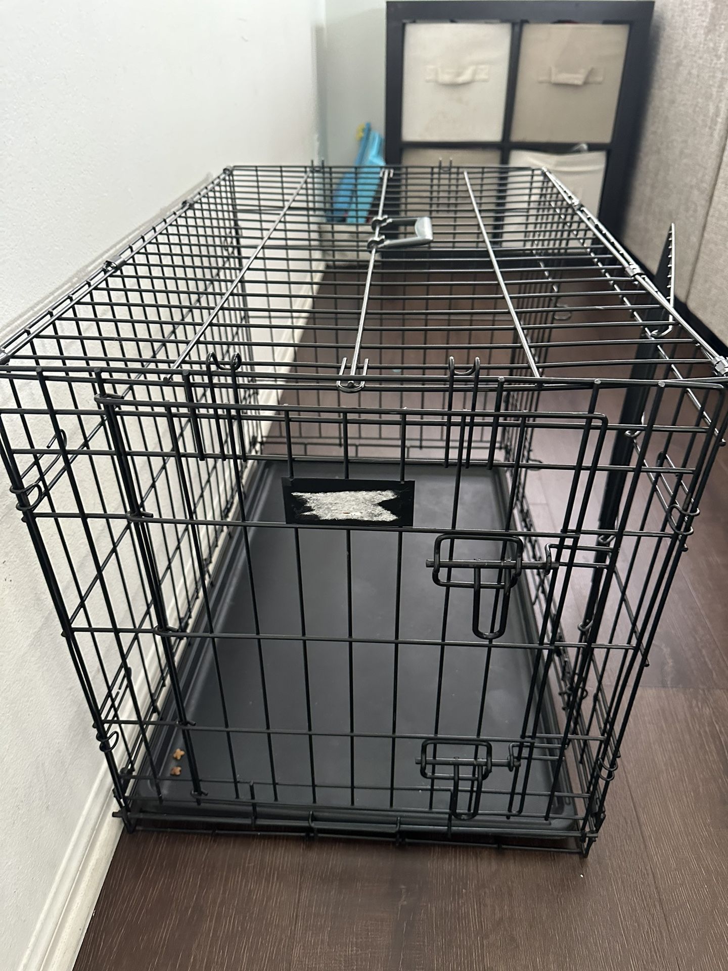 Medium Size Kennel for Sale in Jurupa Valley, CA - OfferUp