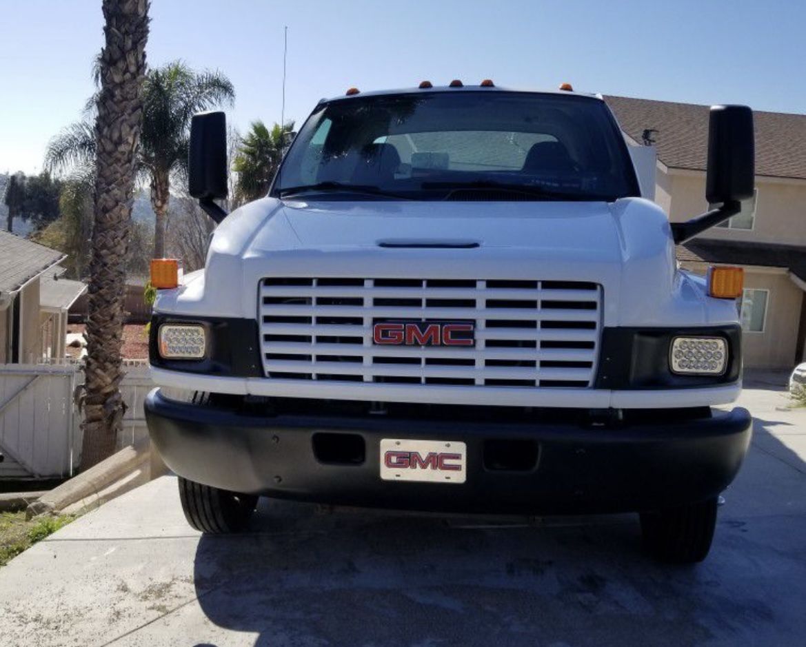 2007 GMC C4500 TopKick for Sale in Moreno Valley, CA - OfferUp