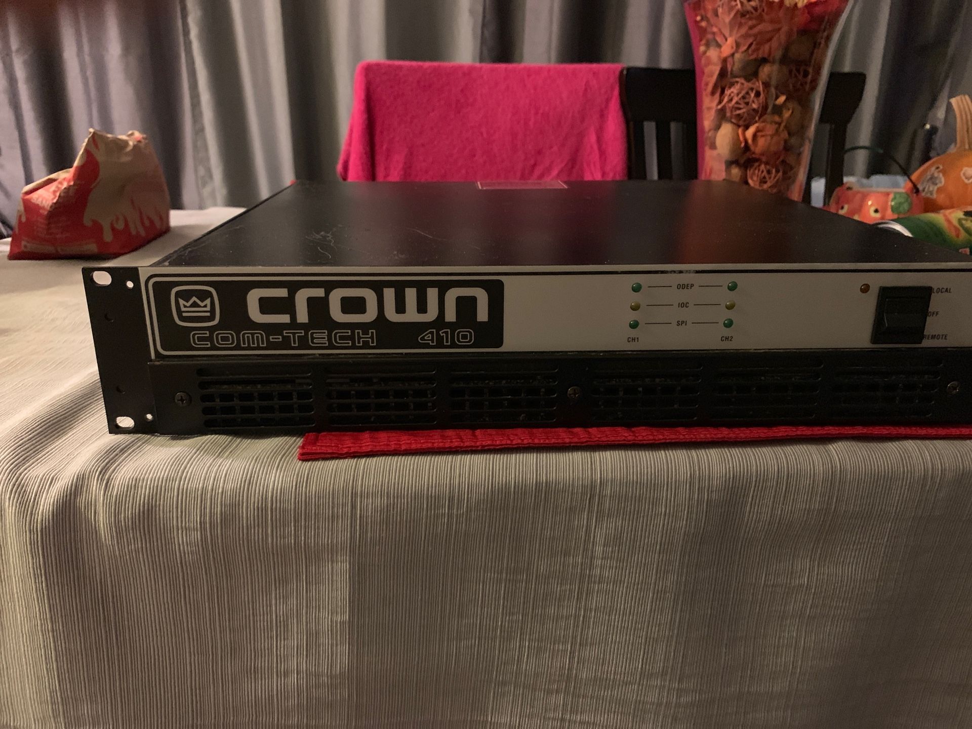 Crown Amplifier for Sale in La Grange, IL - OfferUp