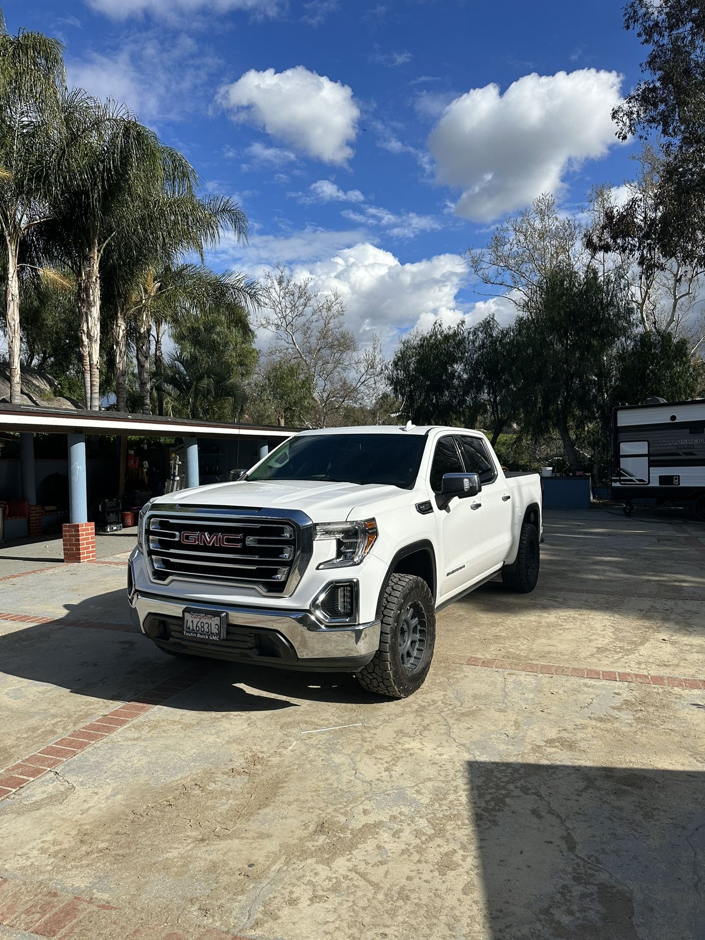 2019 GMC Sierra 1500 for Sale in Temecula, CA - OfferUp