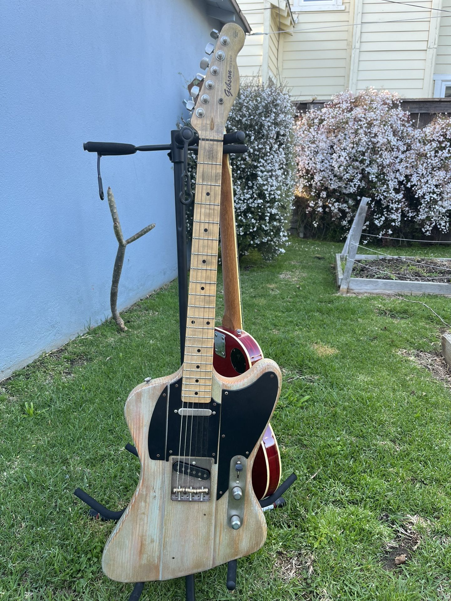 Firecaster Guitar for Sale in Long Beach, CA - OfferUp