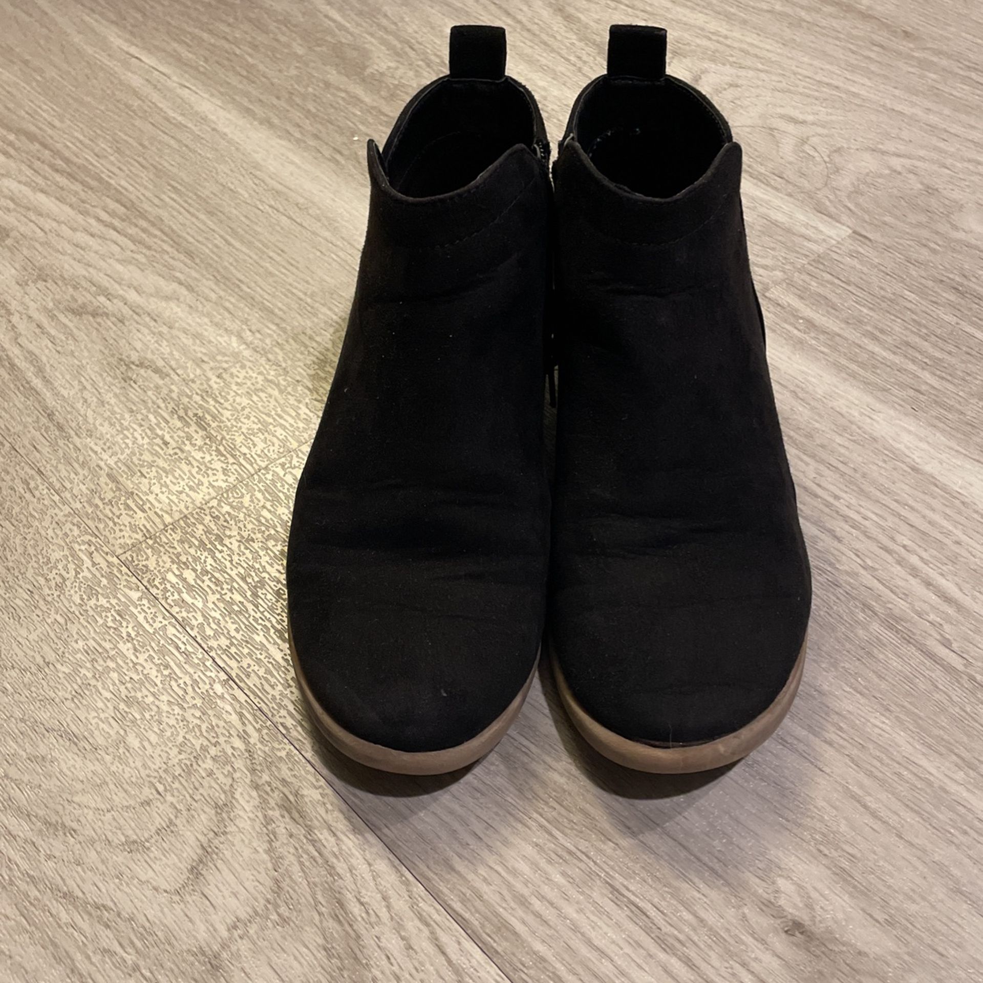 Women’s Black Booties Size 7 for Sale in Temple, TX - OfferUp